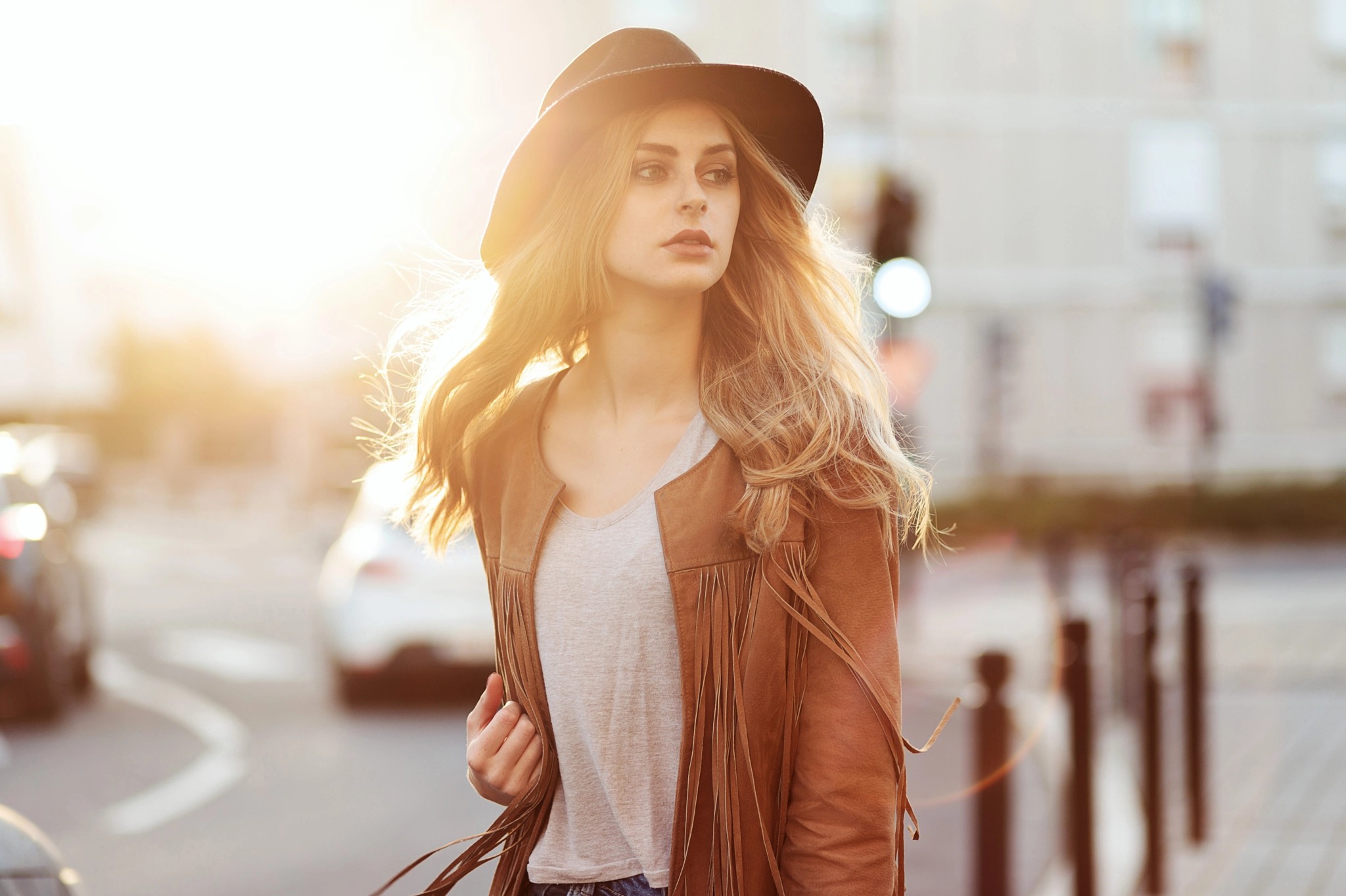Download Long Hair Blonde Hat Depth Of Field Woman Model Hd Wallpaper