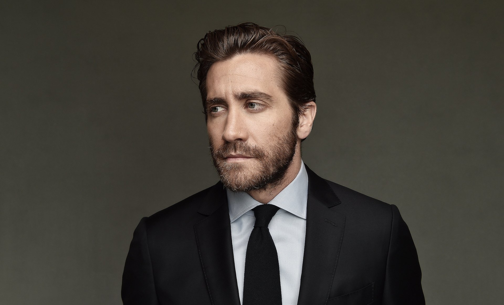Download American Beard Actor Celebrity Jake Gyllenhaal HD Wallpaper