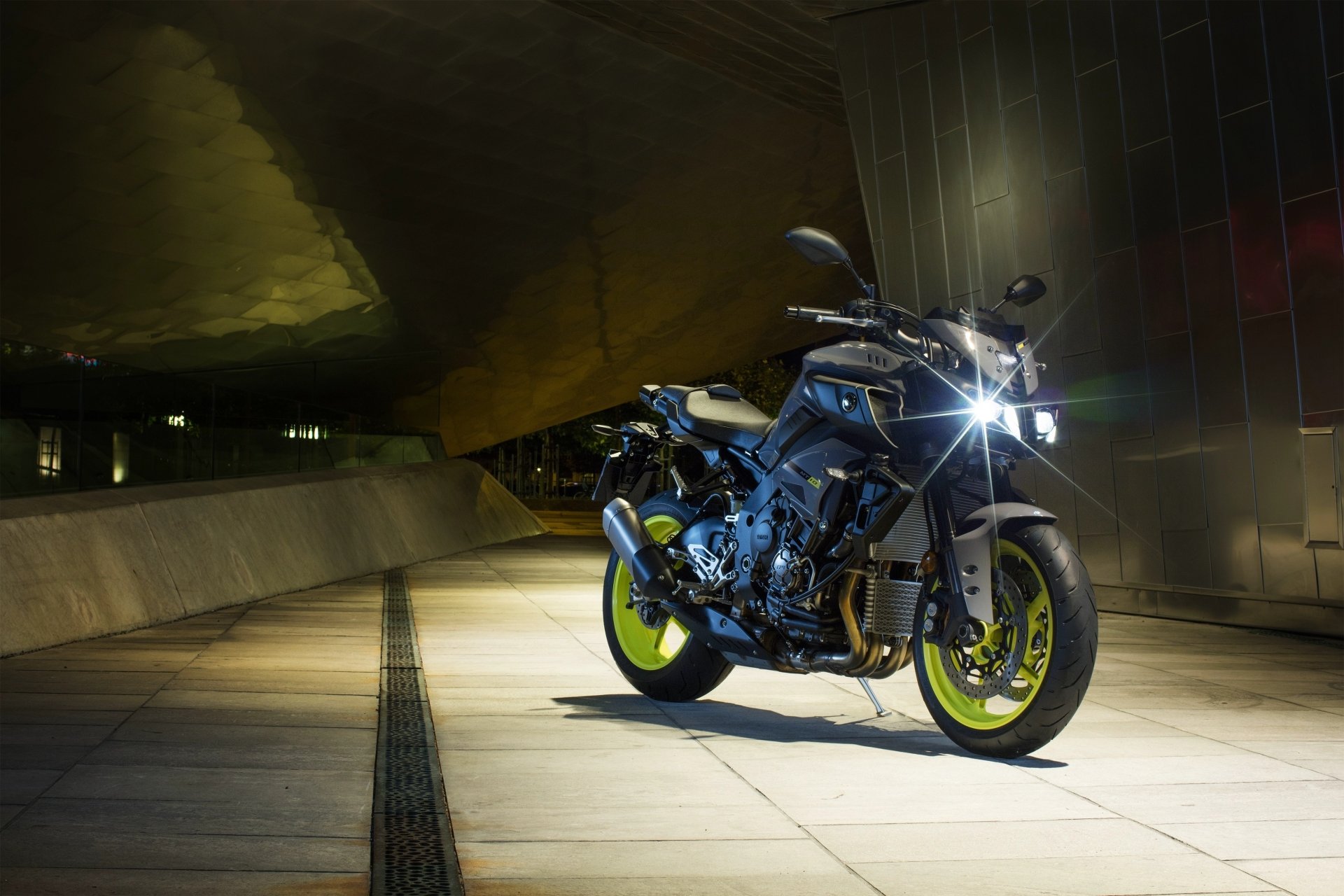 Download Motorcycle Bike Vehicle Yamaha MT-10 4k Ultra HD Wallpaper