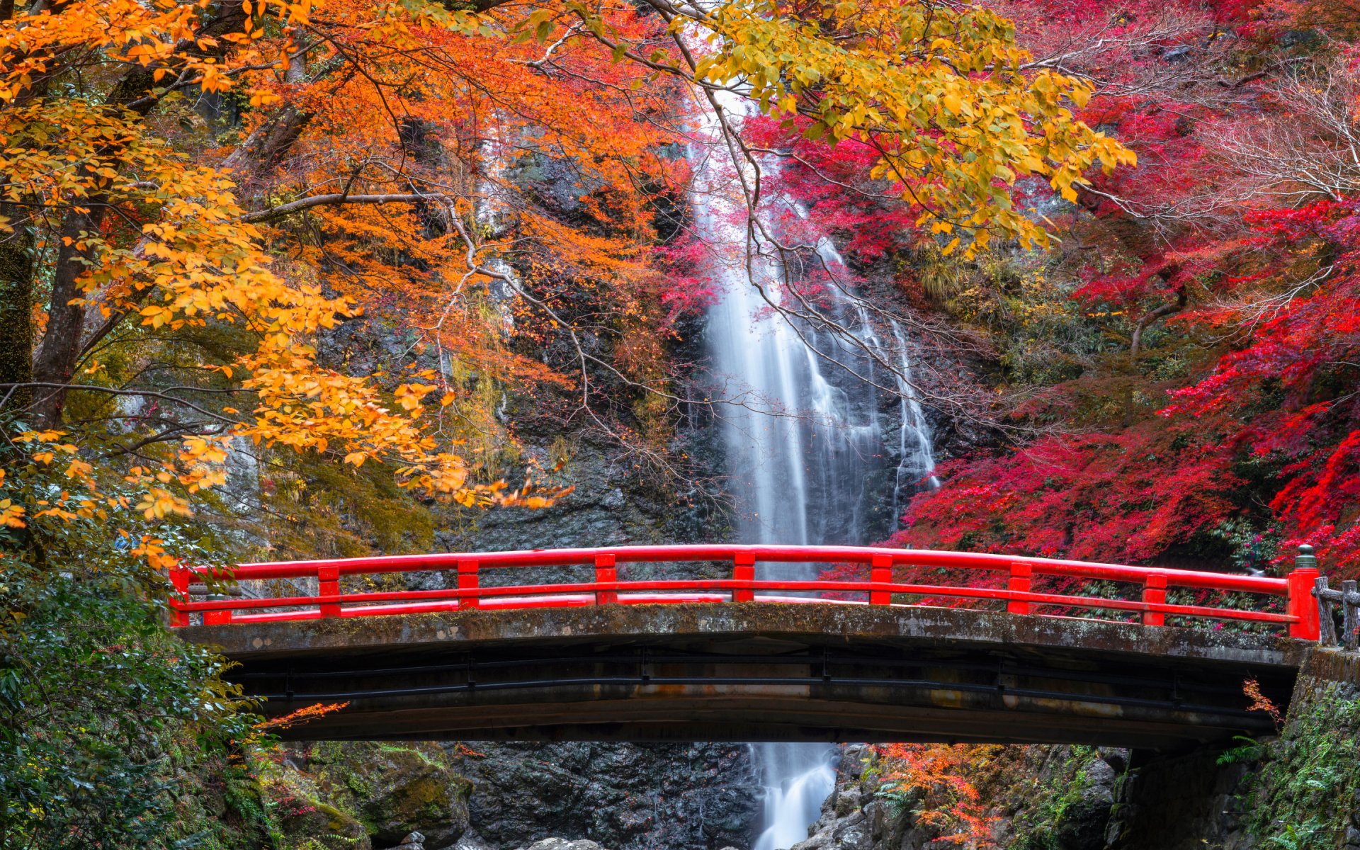 Autumn Cascade: Man-Made Bridge Overfall HD Wallpaper | 2880x1800 ...