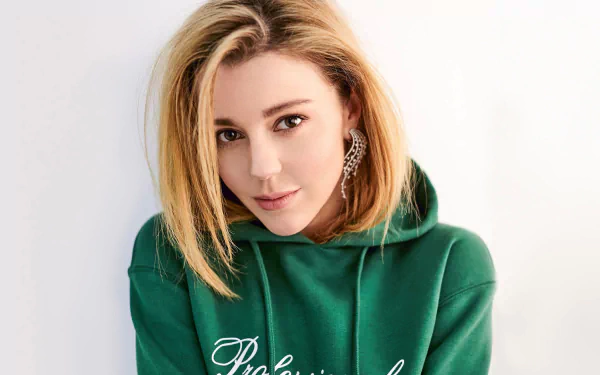 Yulianna Karaulova Wallpapers