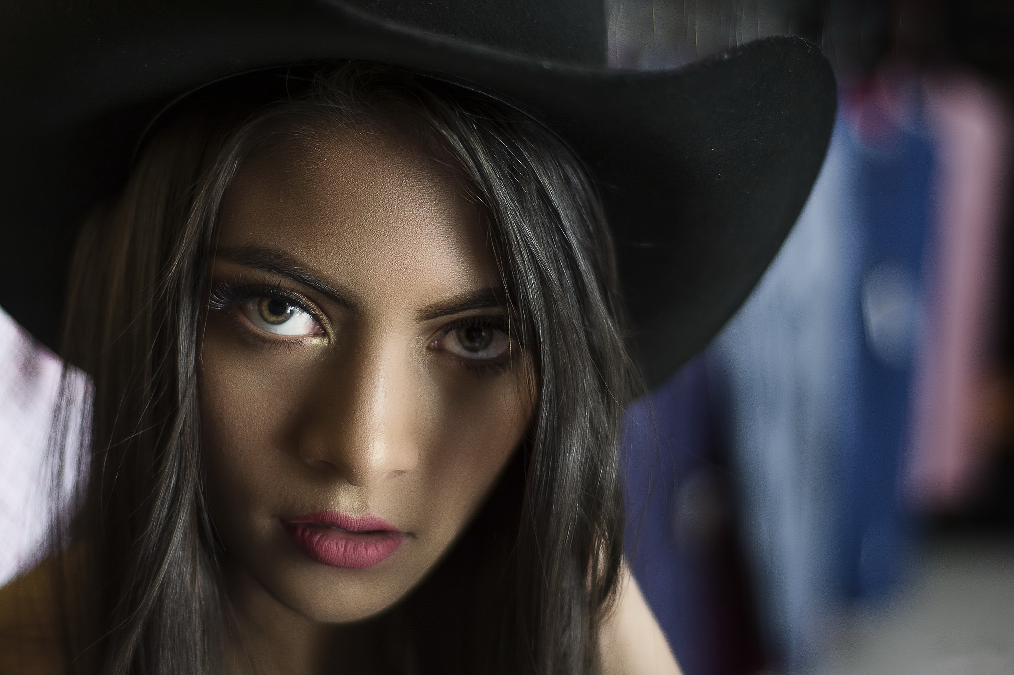 Download Hat Portrait Woman Face HD Wallpaper