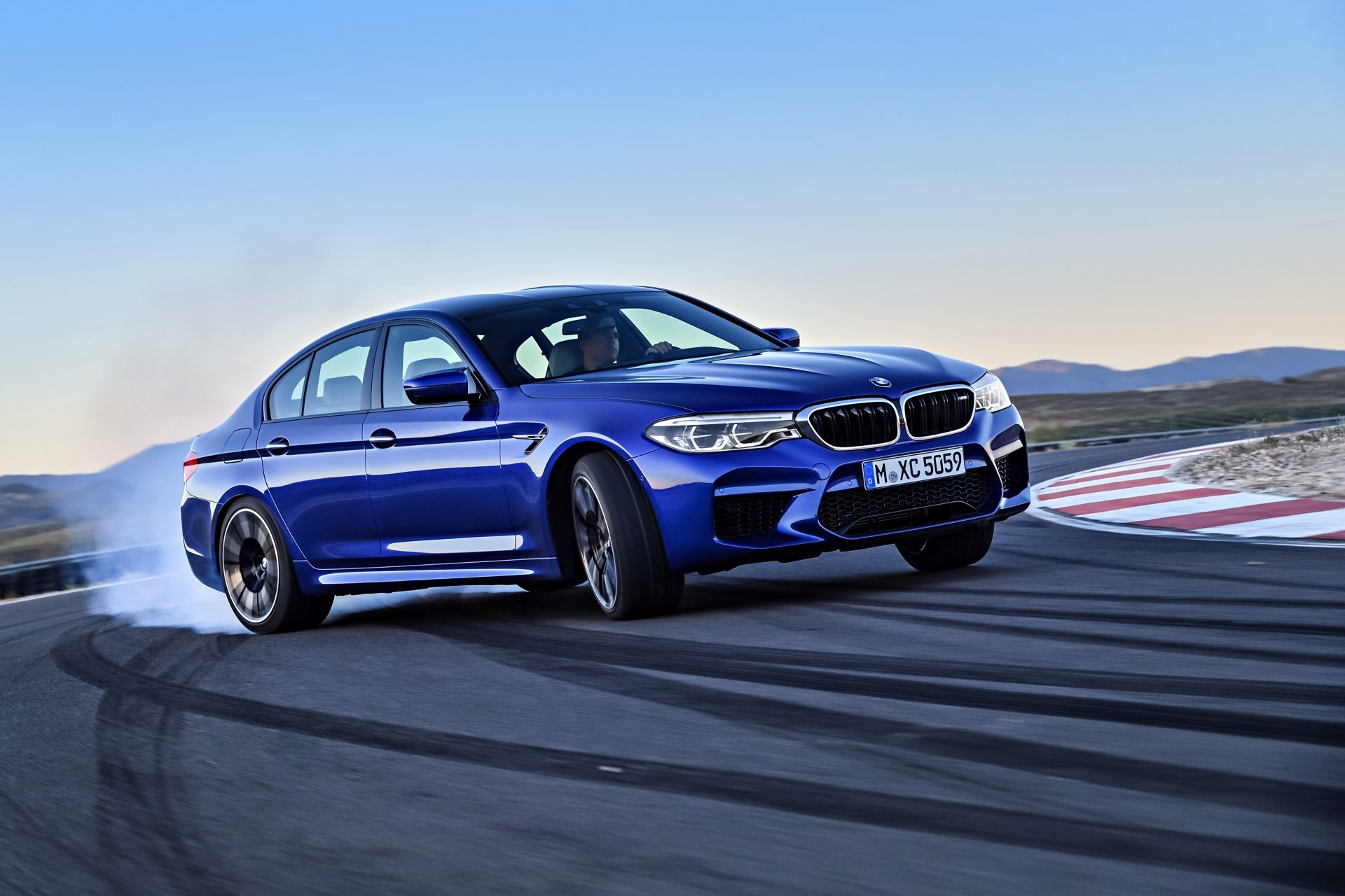 Download Car BMW Vehicle BMW M5 4k Ultra HD Wallpaper