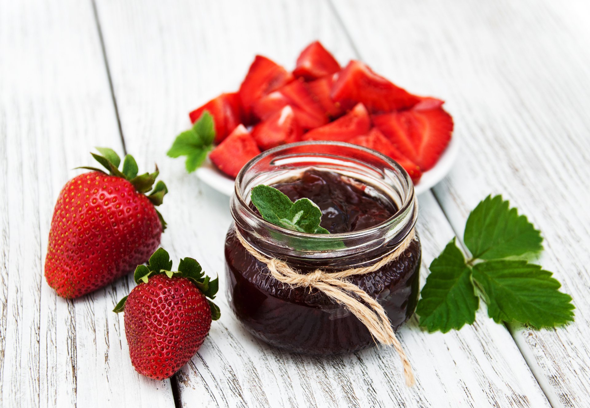 Download Berry Strawberry Food Jam HD Wallpaper