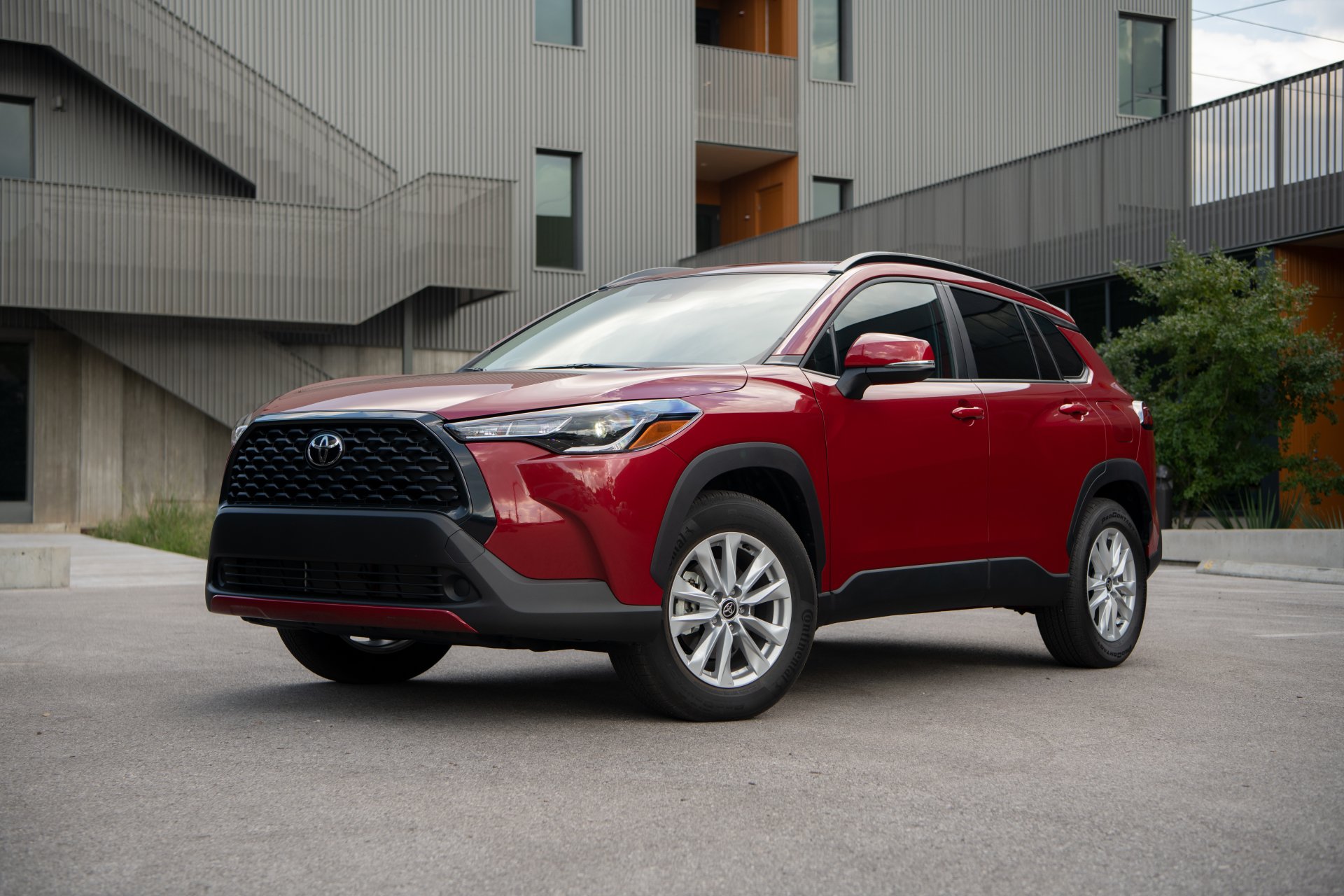 Download SUV Toyota Corolla Cross LE AWD Vehicle Toyota Corolla Cross ...