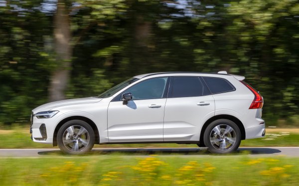 Volvo XC60 4k Ultra HD Wallpaper | Background Image | 5472x3648