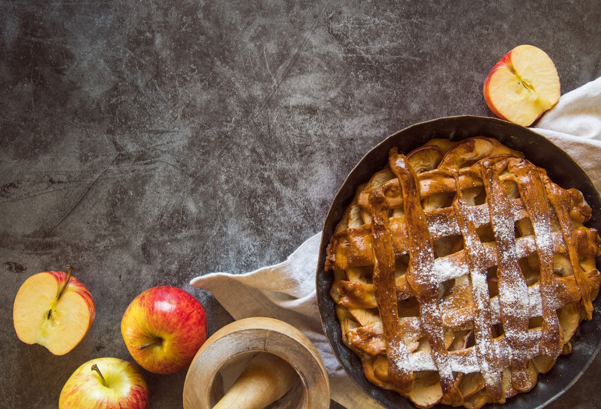 Rustic Apple Pie — Still Life HD Wallpaper