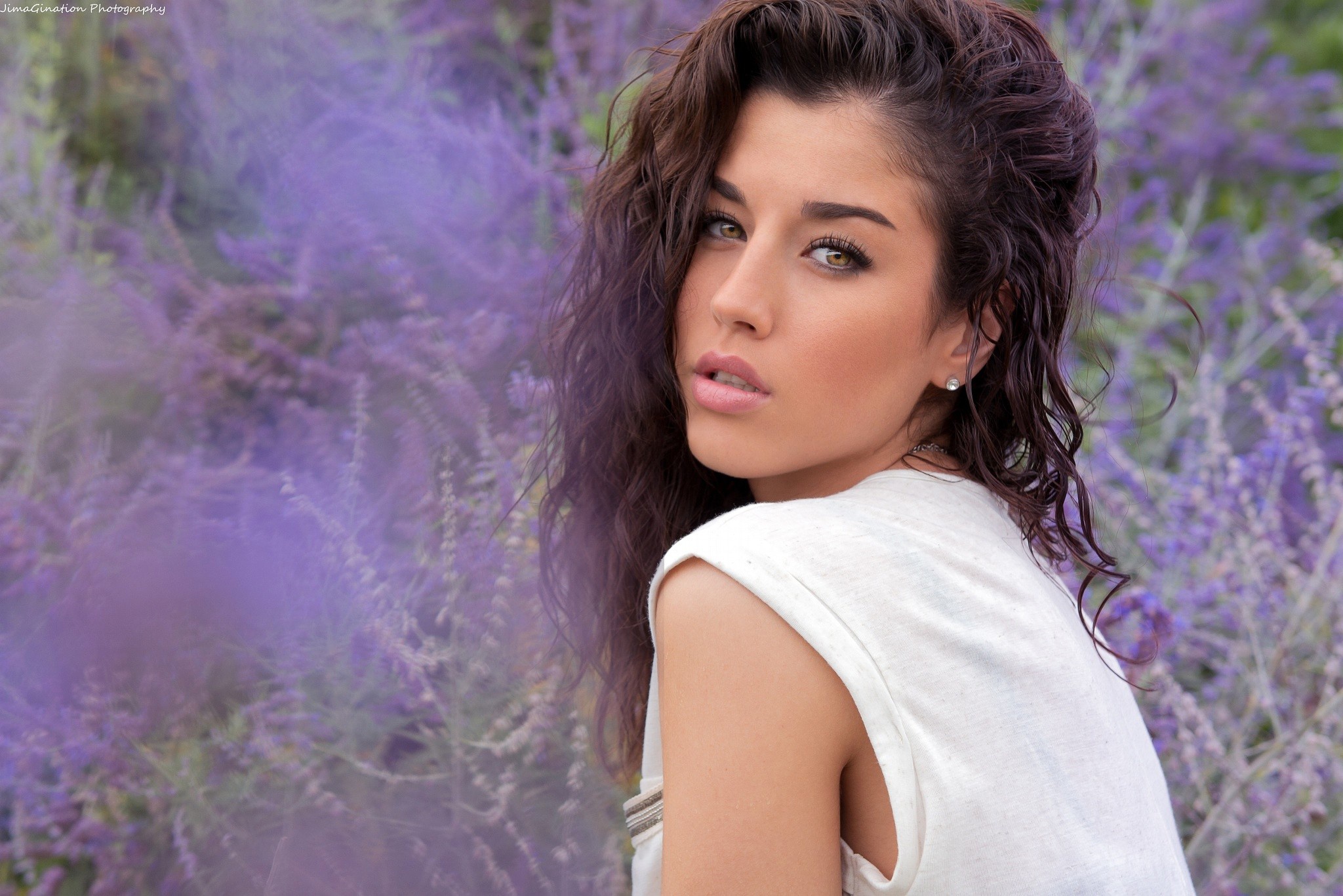 Download Brunette Woman Model HD Wallpaper by Giovanni Zacche