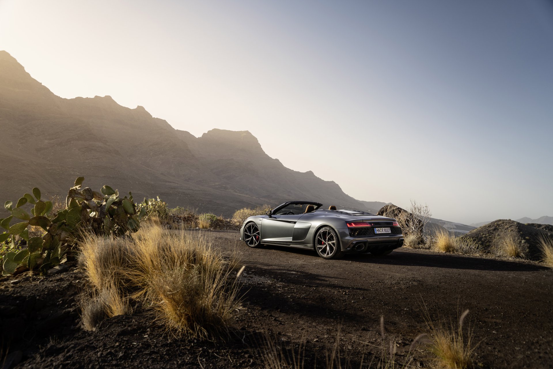 Download Cabriolet Vehicle Audi R8 V10 8k Ultra HD Wallpaper