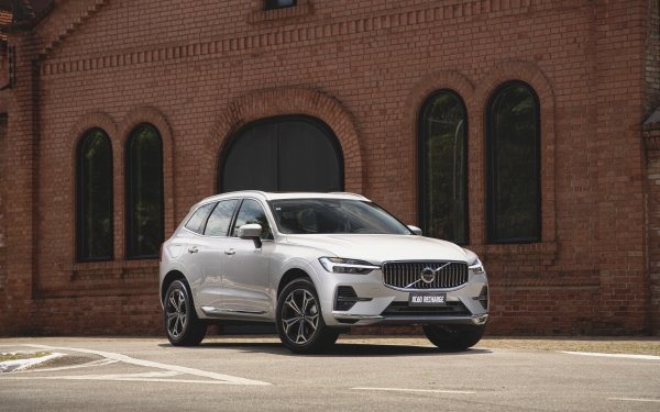 Volvo XC60 4k Ultra HD Wallpaper | Background Image | 5760x3840