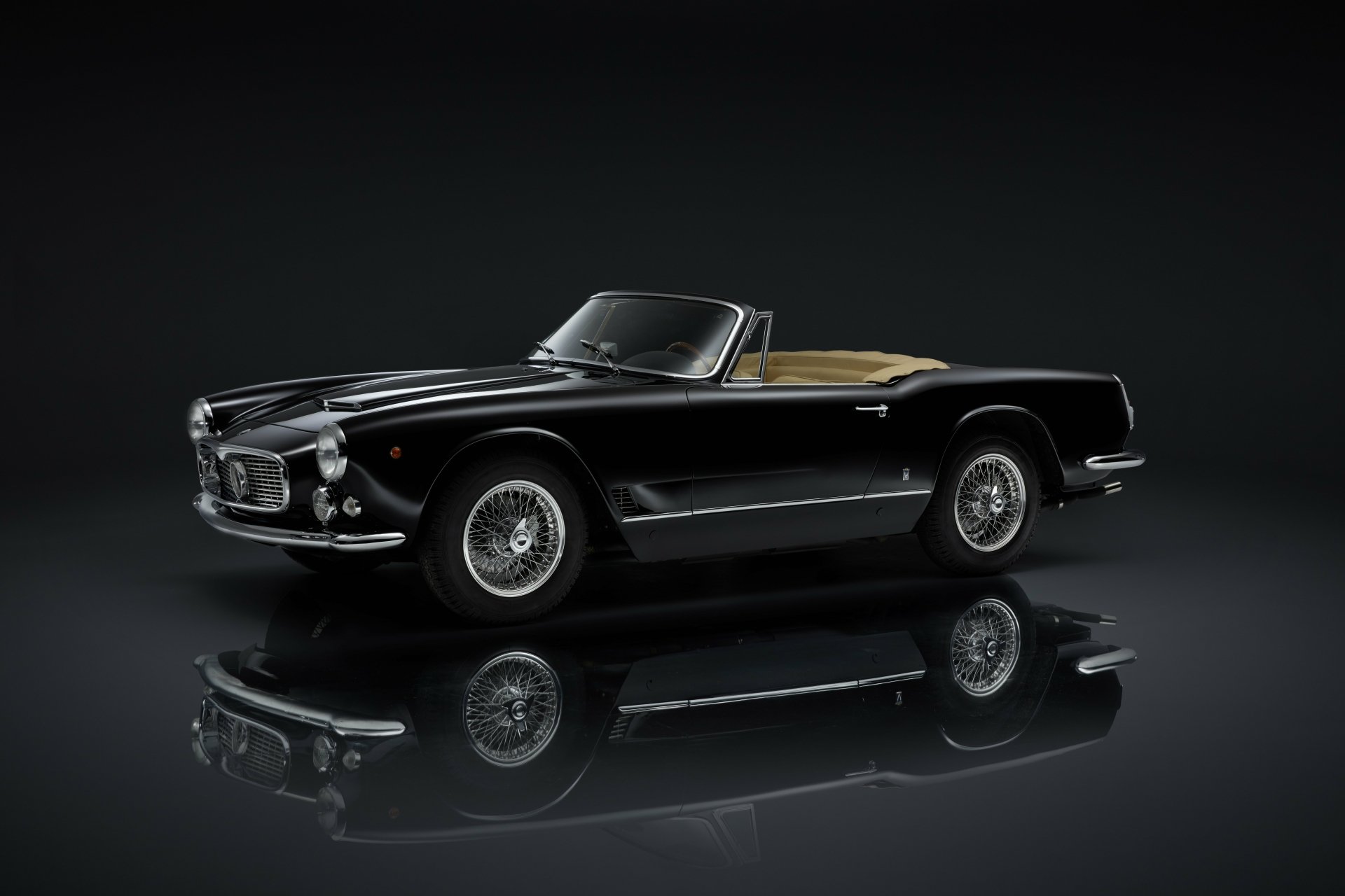 Download Cabriolet Vehicle Maserati 3500 GTi Spyder 8k Ultra HD Wallpaper