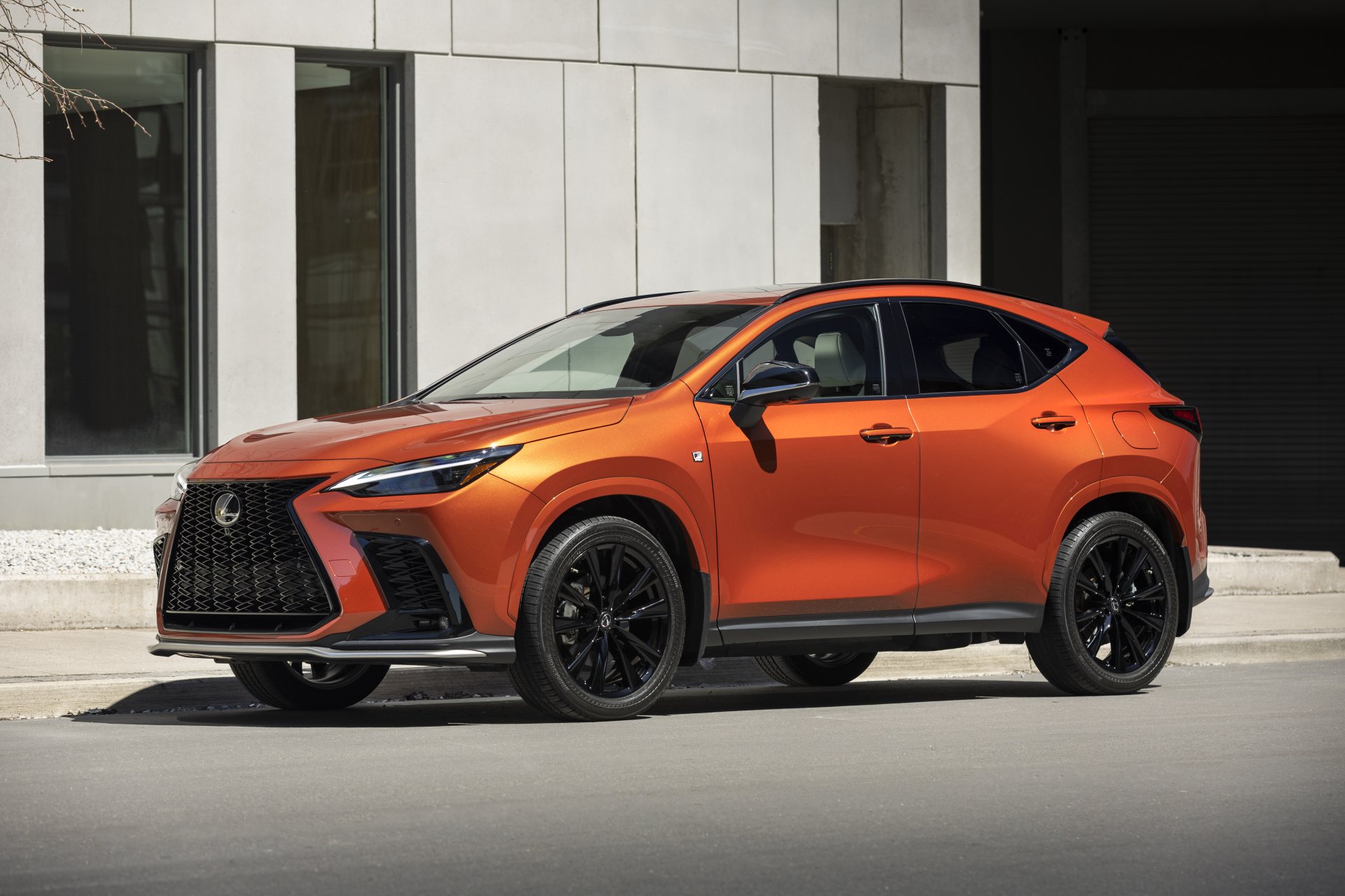 Download Vehicle Lexus NX 450 4k Ultra HD Wallpaper