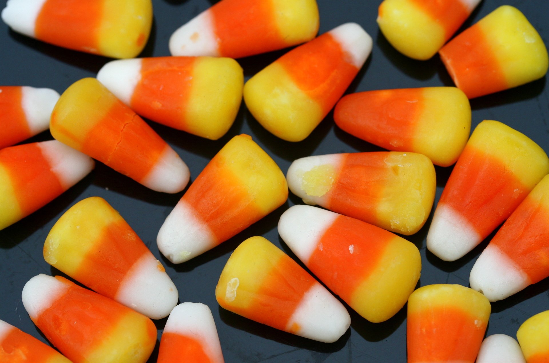 Download Food Candy Corn HD Wallpaper