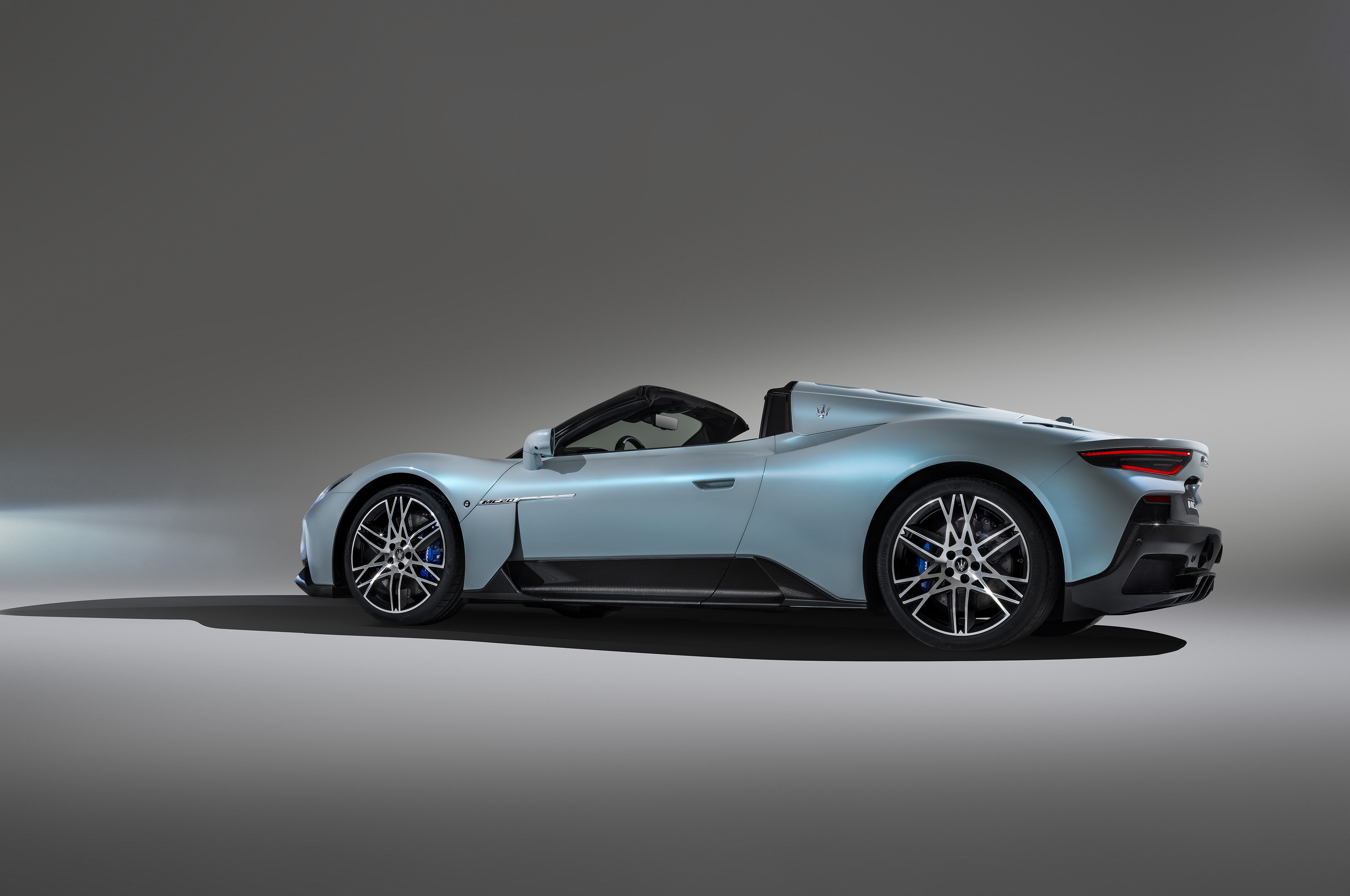 Maserati MC20 4K Ultra HD Dominance