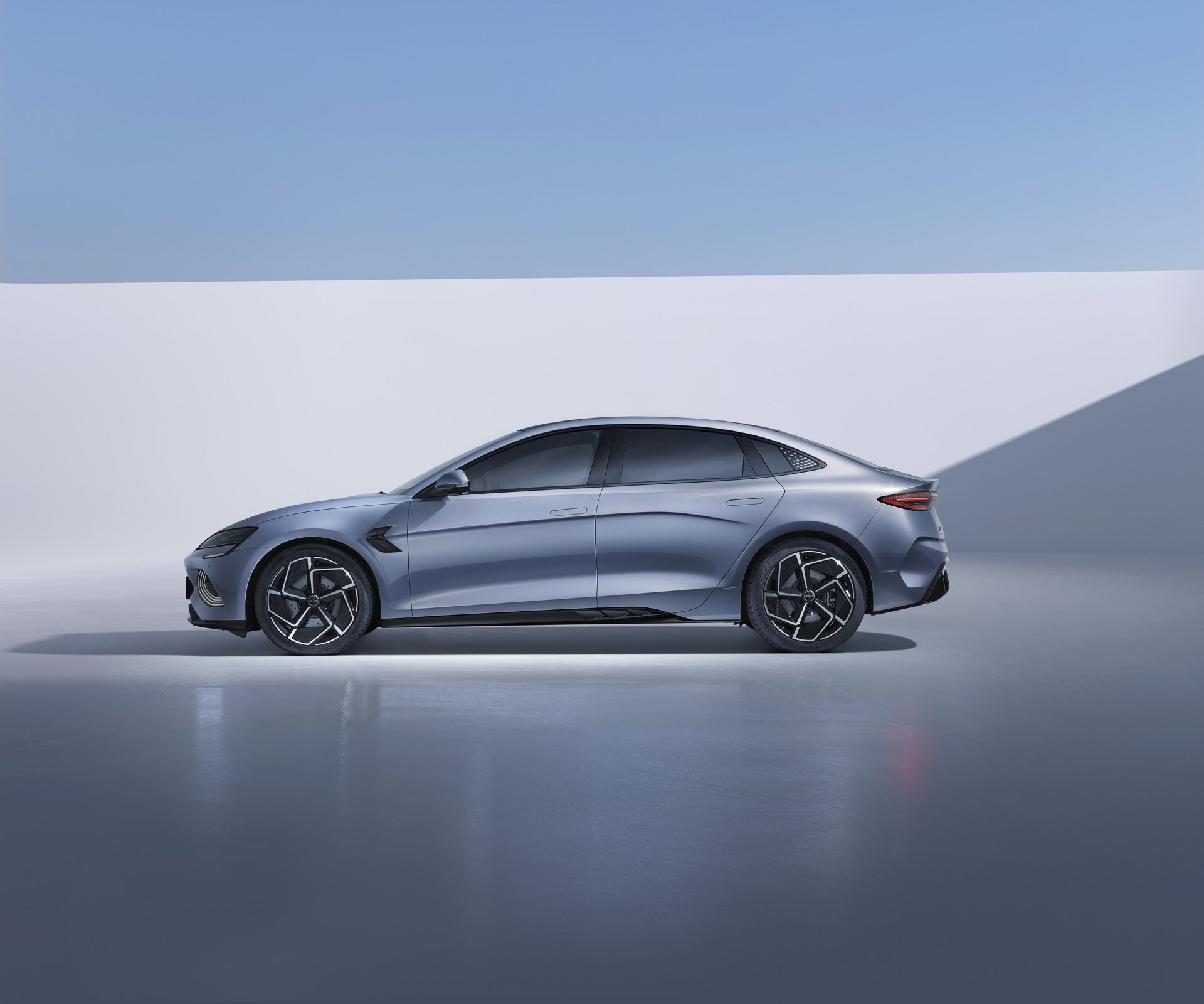 Download Vehicle BYD Seal HD Wallpaper