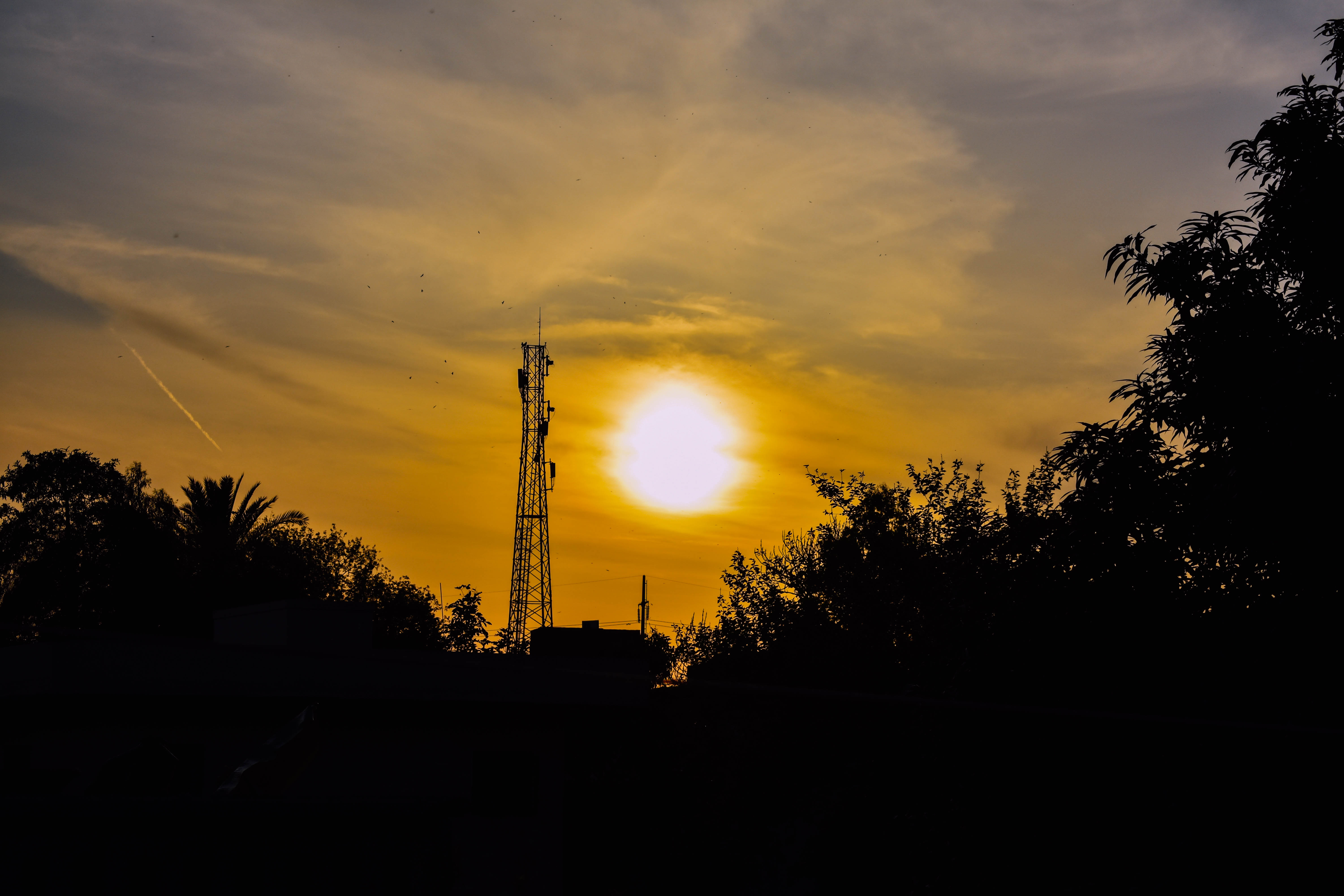 Sunset in Lahore by aad235