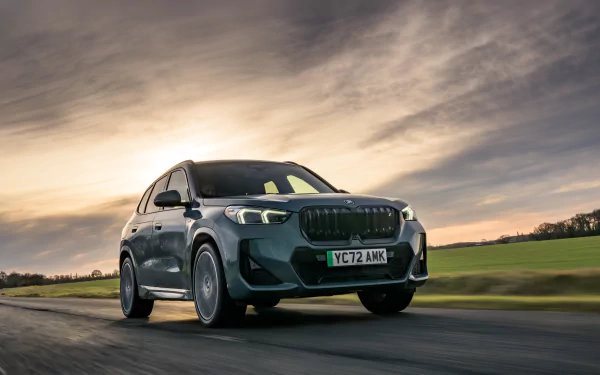 [90+] BMW X1 Wallpapers