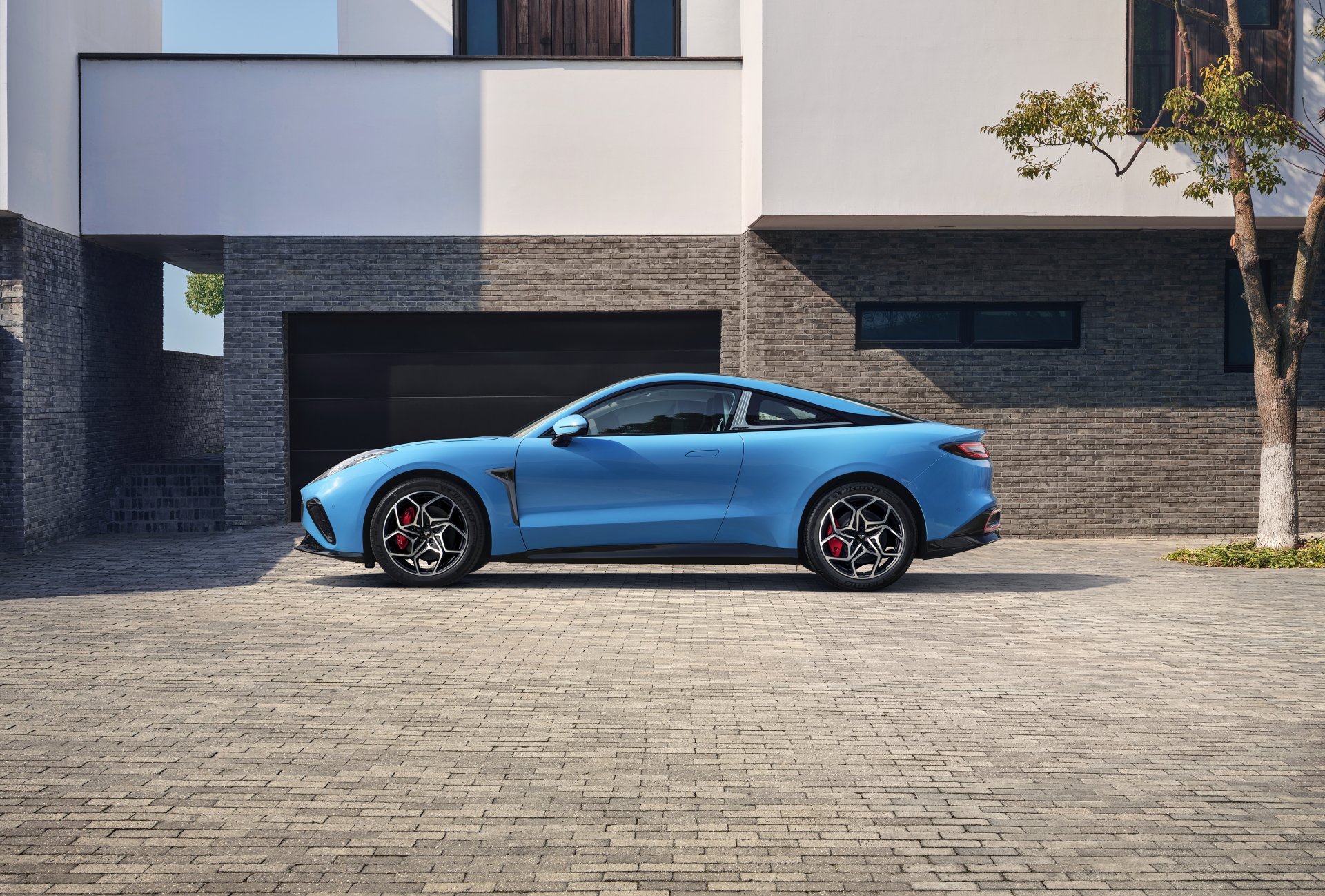 Download Vehicle Hozon Neta GT 4k Ultra HD Wallpaper