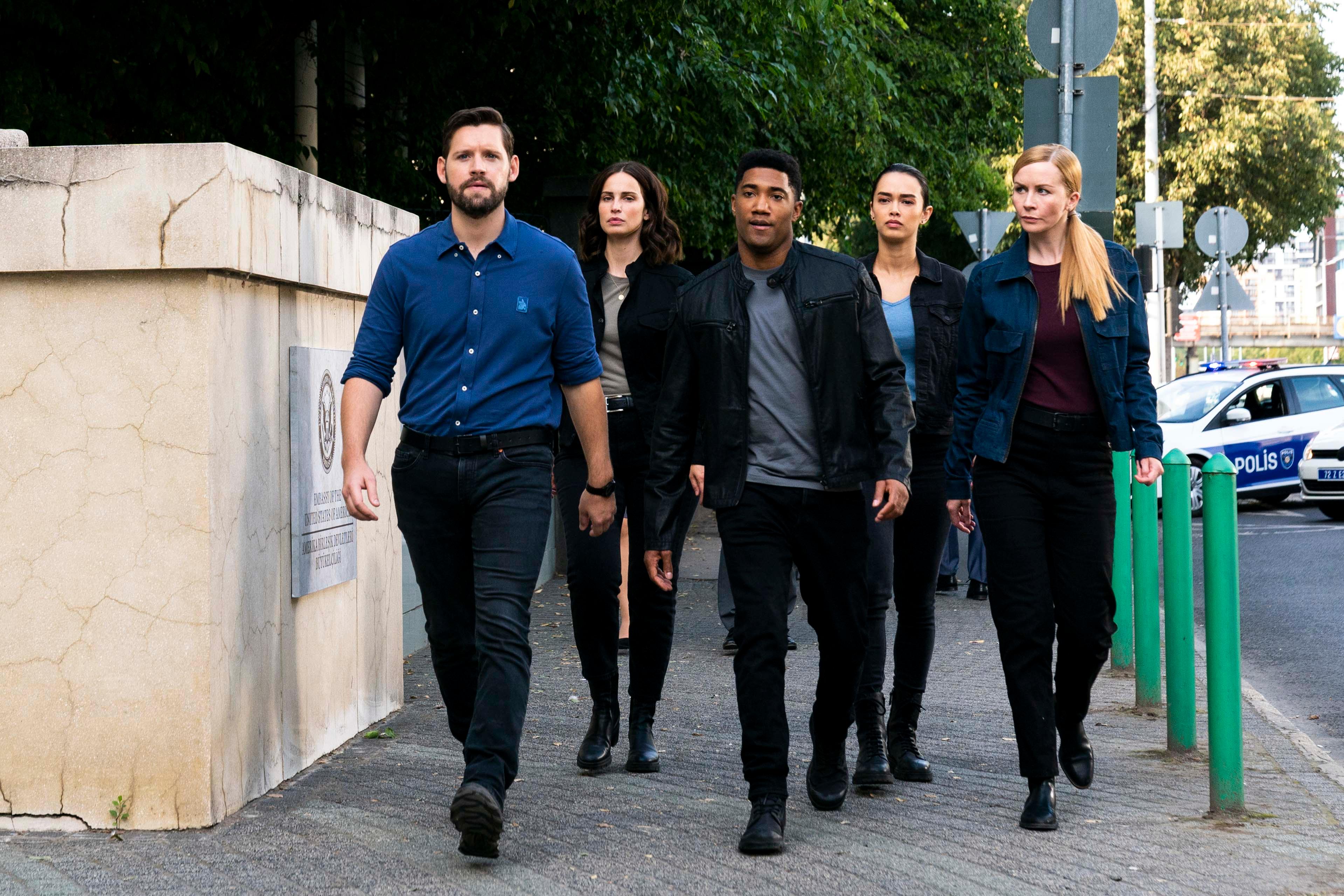 FBI: International HD Wallpaper – Team in Action