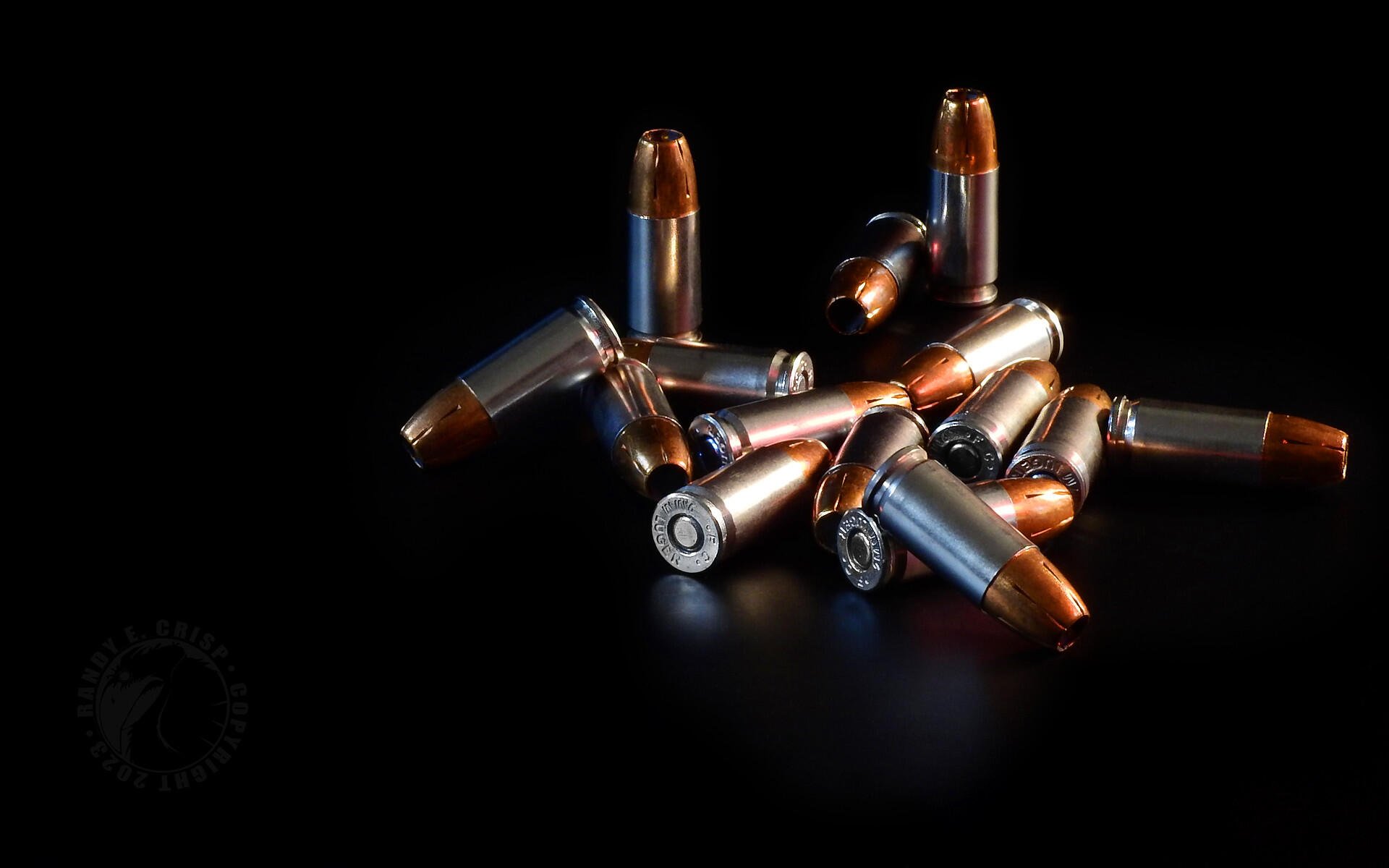 Download Gun HD Wallpaper