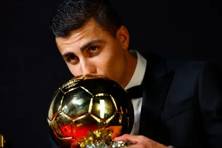 Ballon D'Or - Desktop Wallpapers, Phone Wallpaper, PFP, Gifs, and More!