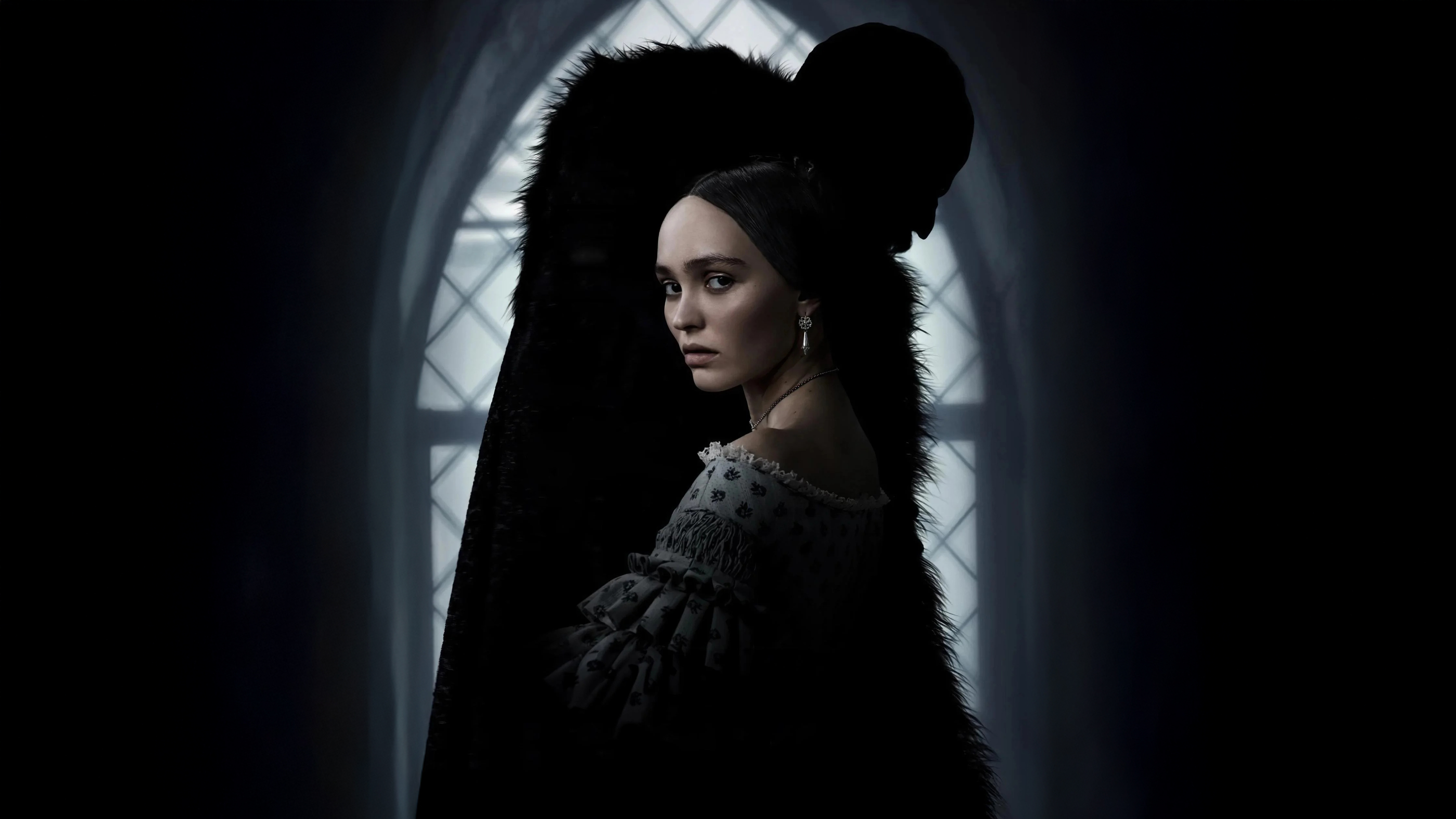 Nosferatu 2024: 4K Ultra HD Dark Gothic Wallpaper