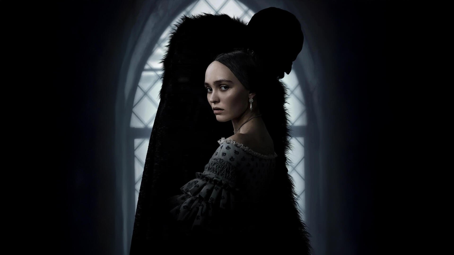 Nosferatu 2024: 4K Ultra HD Dark Gothic Wallpaper