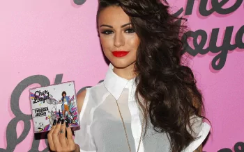 Cher Lloyd Papel De Parede 1213