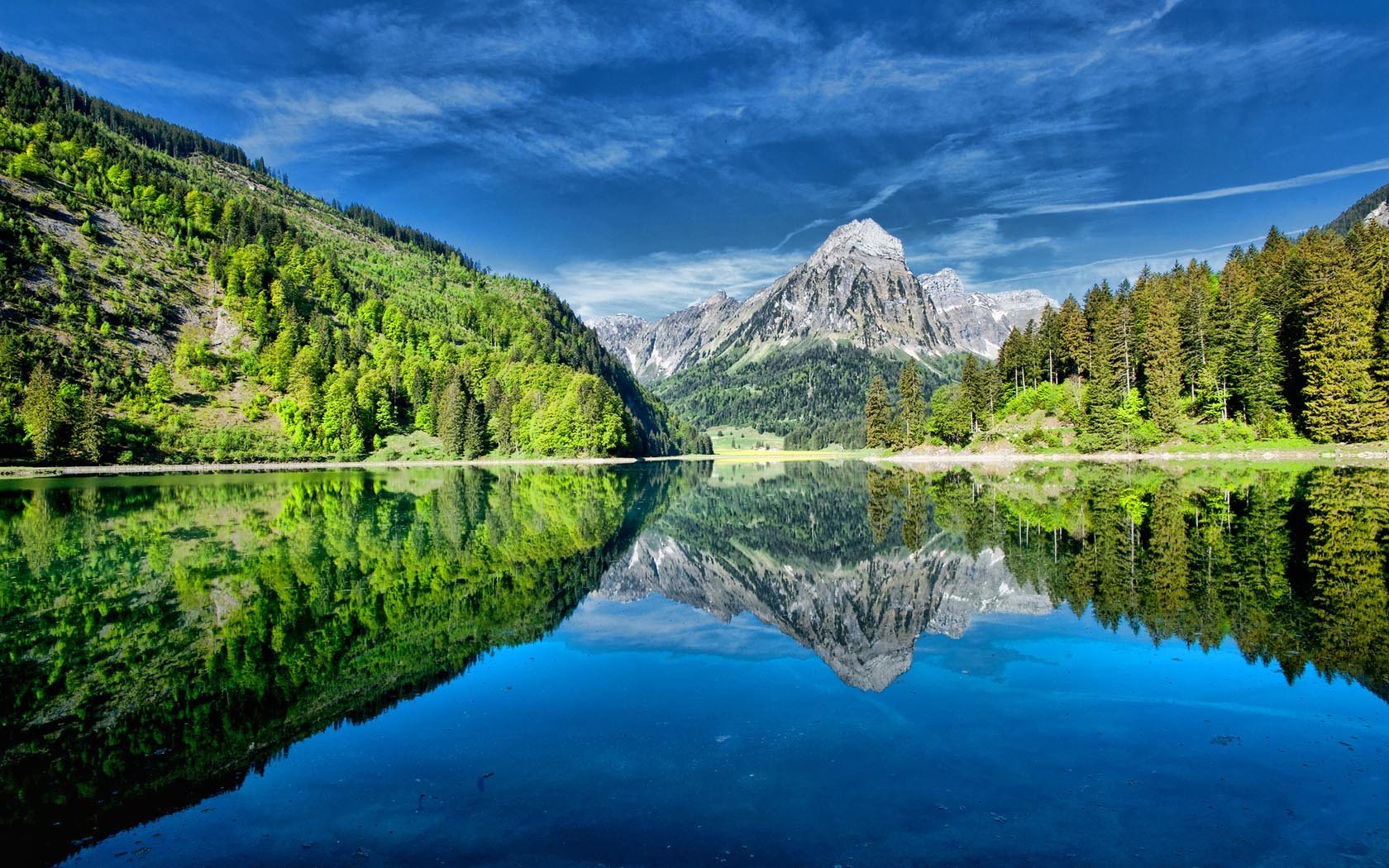 Serene Nature Reflection HD Wallpaper