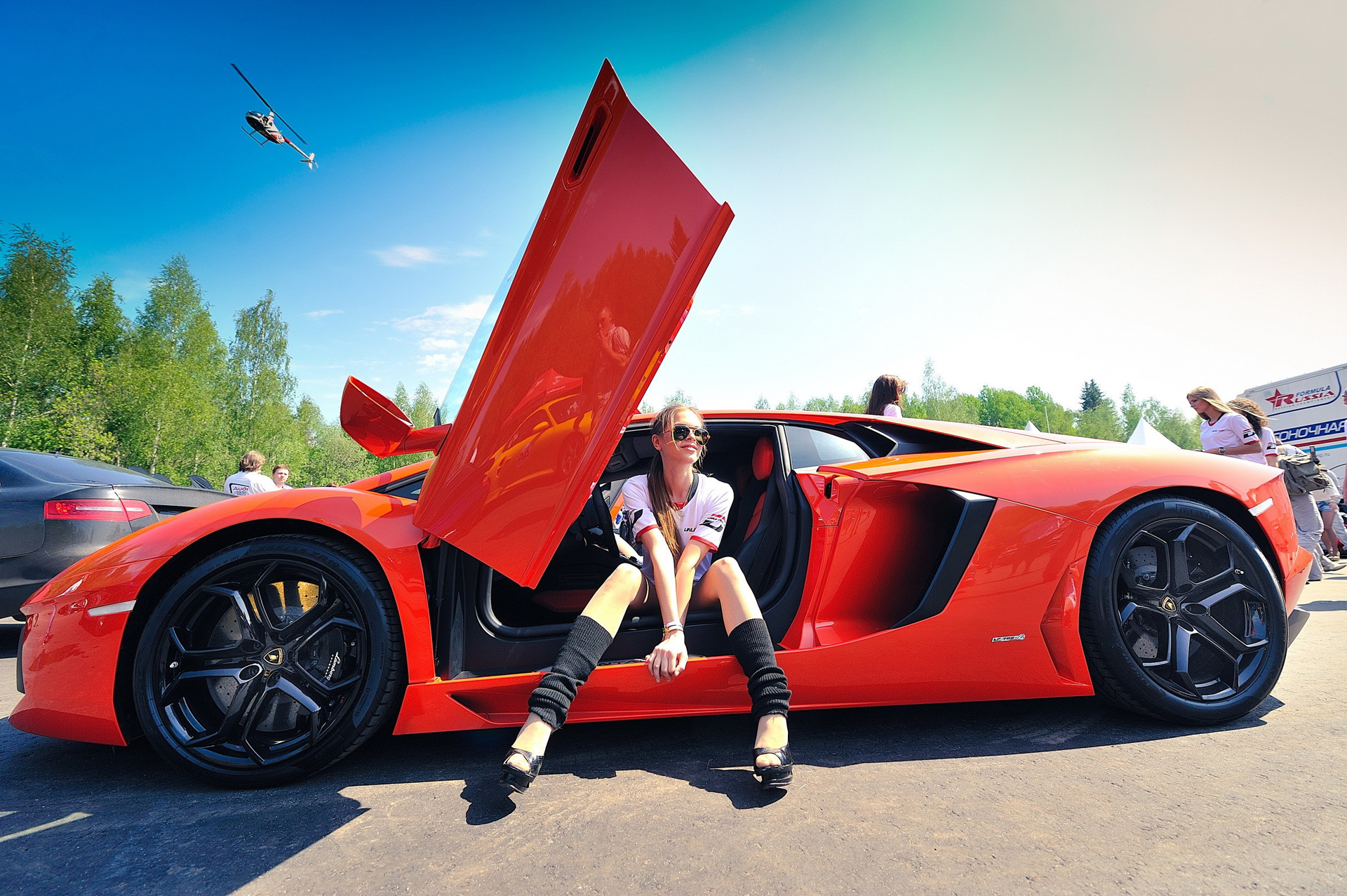 Girls & Cars HD Wallpaper