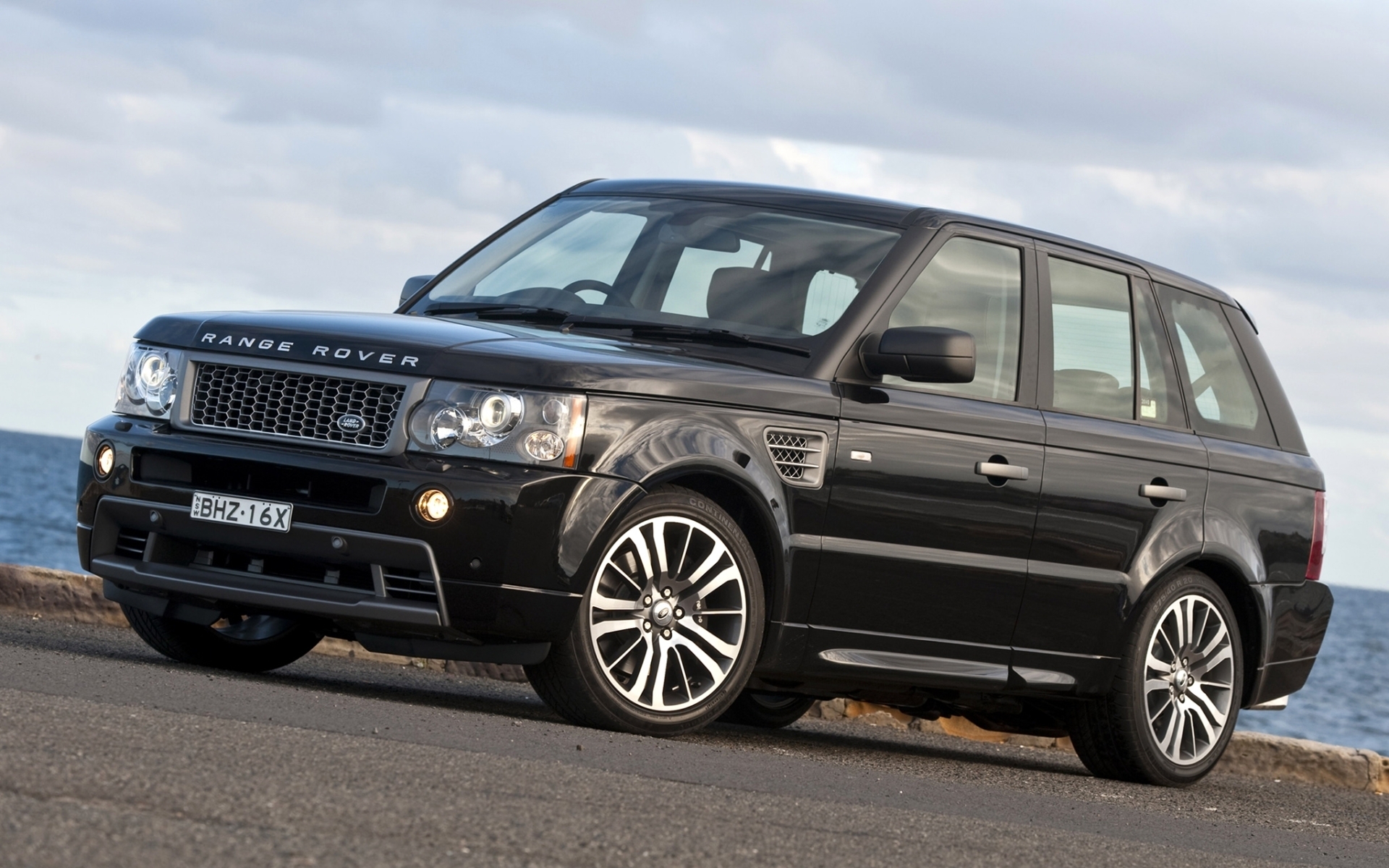 Download Vehicle Range Rover HD Wallpaper