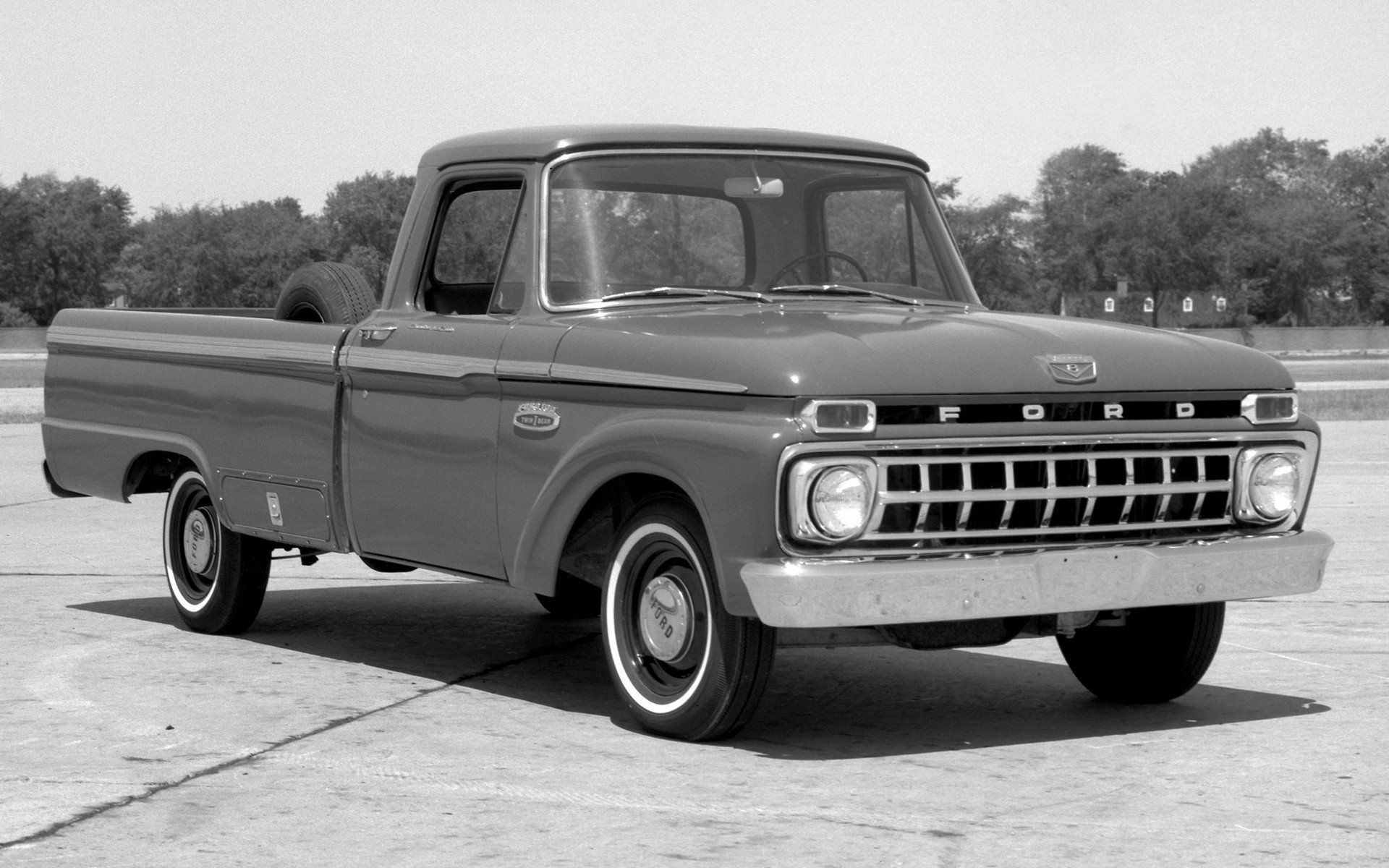 Download Vehicle Ford F-100 HD Wallpaper