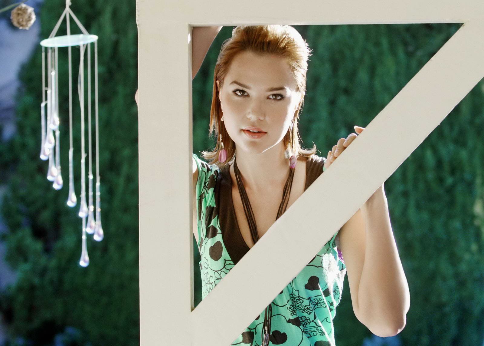 Arielle Kebbel Fondo De Pantalla