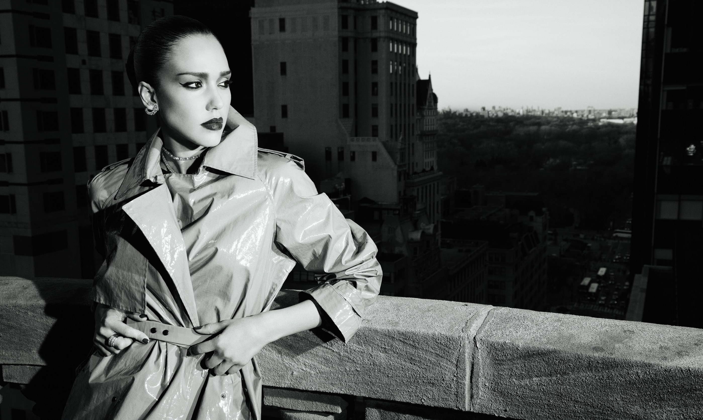 Jessica Alba Background