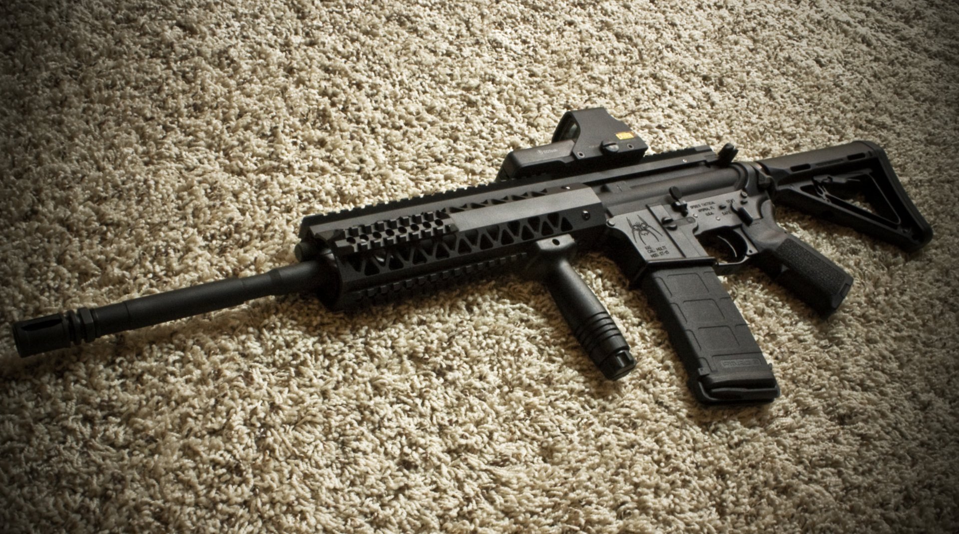 Big Guns Wallpaper Assault