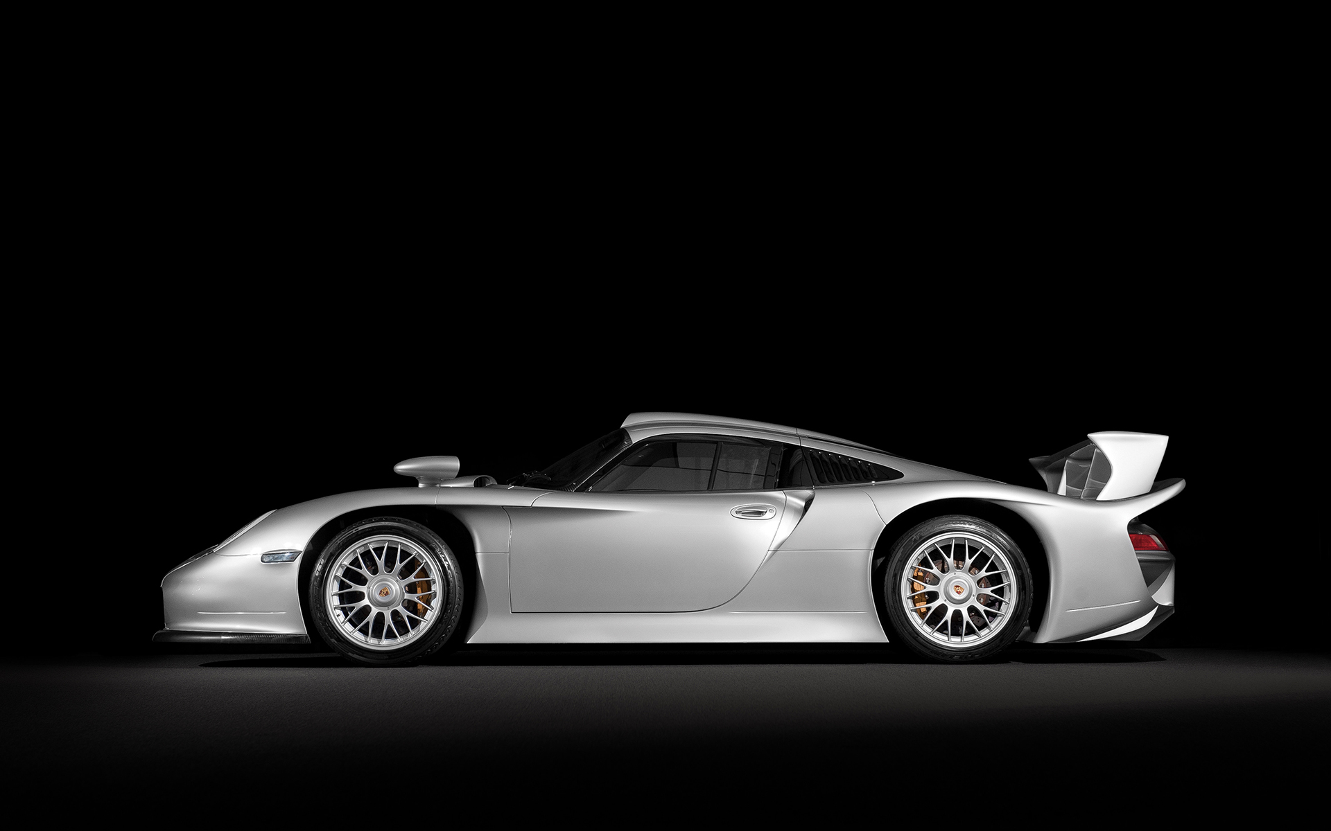 Stunning HD Porsche Sports Car Wallpaper