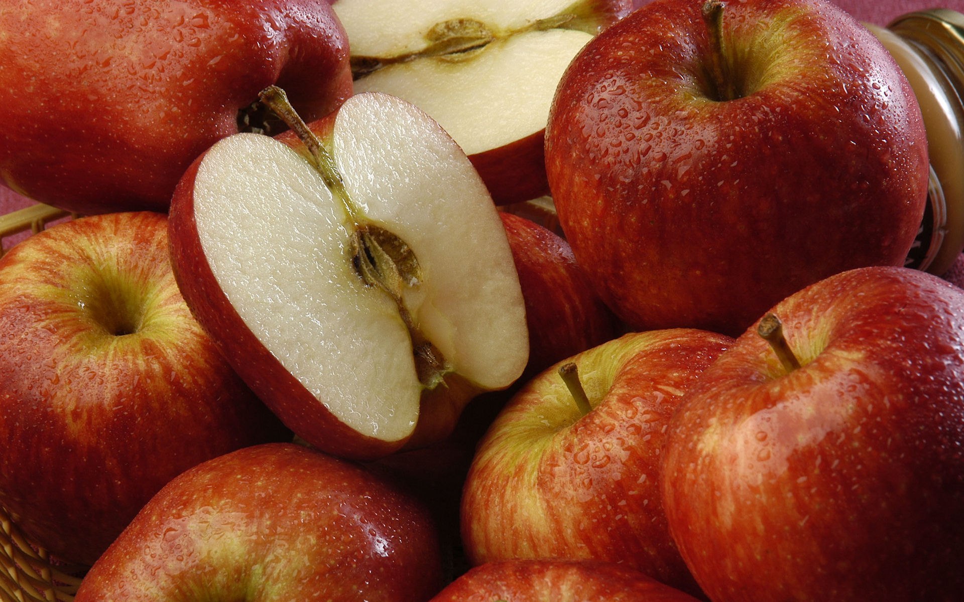 Crisp Red Apples HD Wallpaper – Fresh & Juicy Food Delight