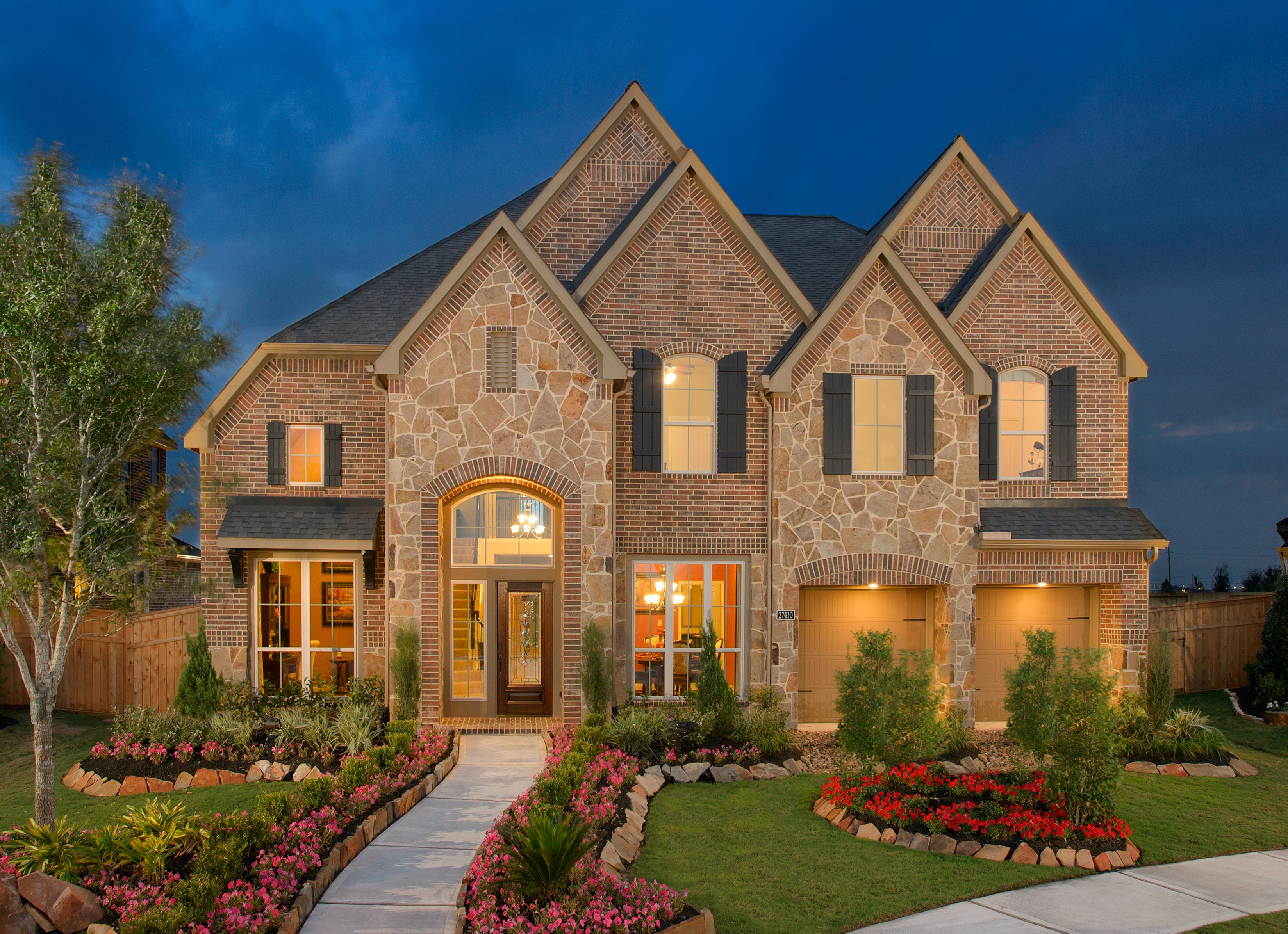 Download Man Made House HD Wallpaper