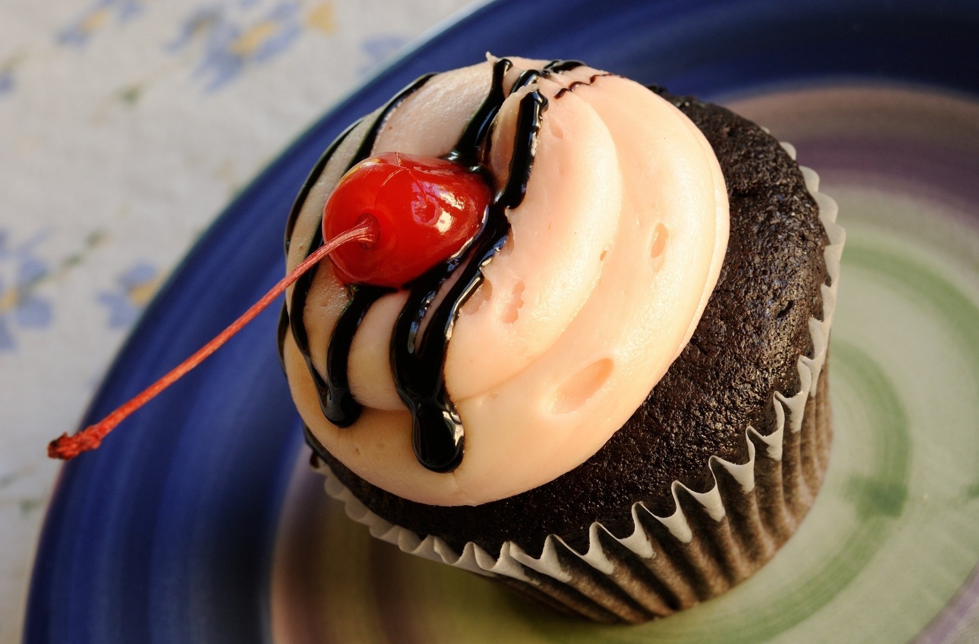 Decadent Cherry-Topped Cupcake HD Wallpaper Delight