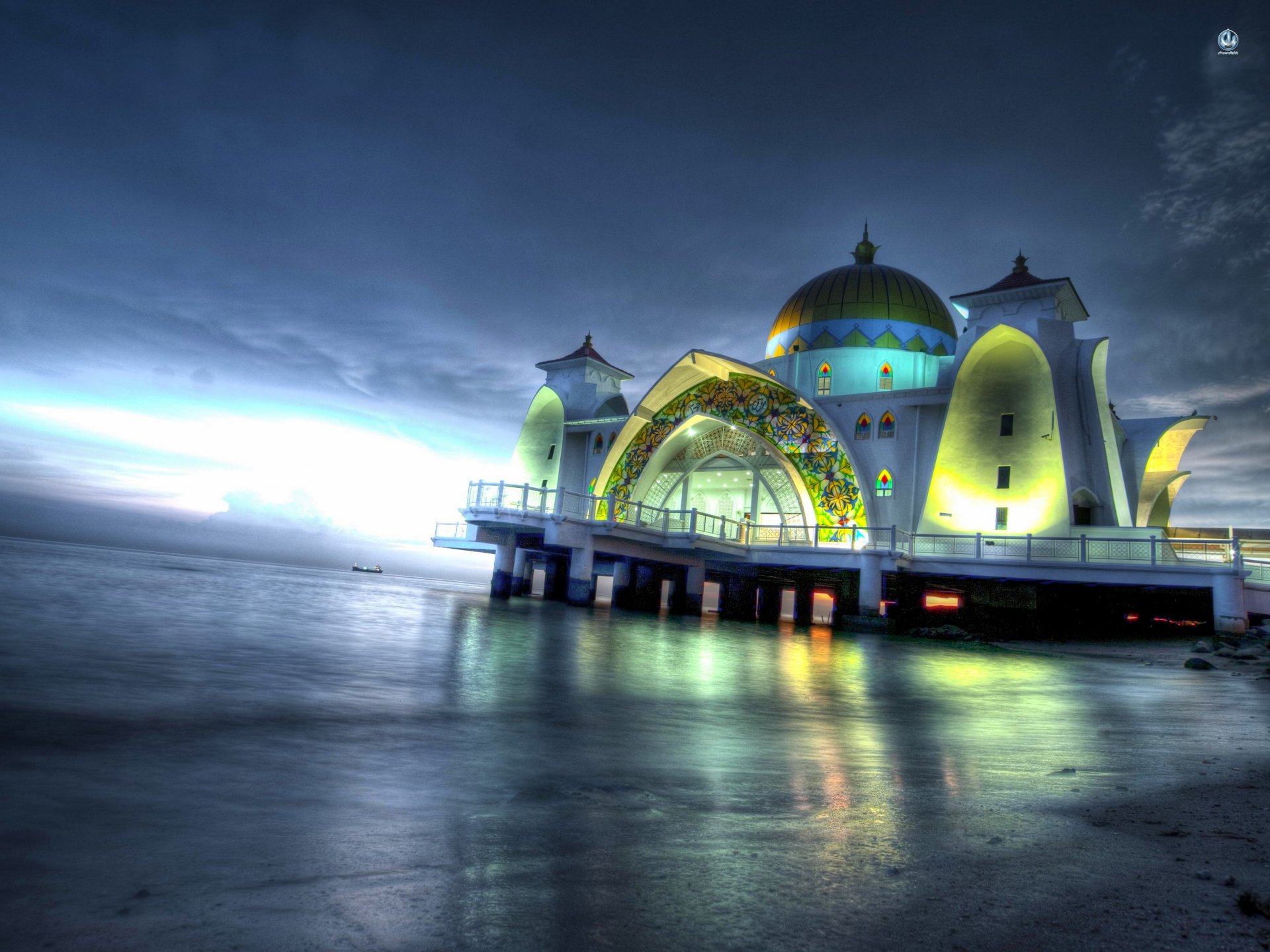 Download Religious Malacca Straits Mosque 4k Ultra HD Wallpaper