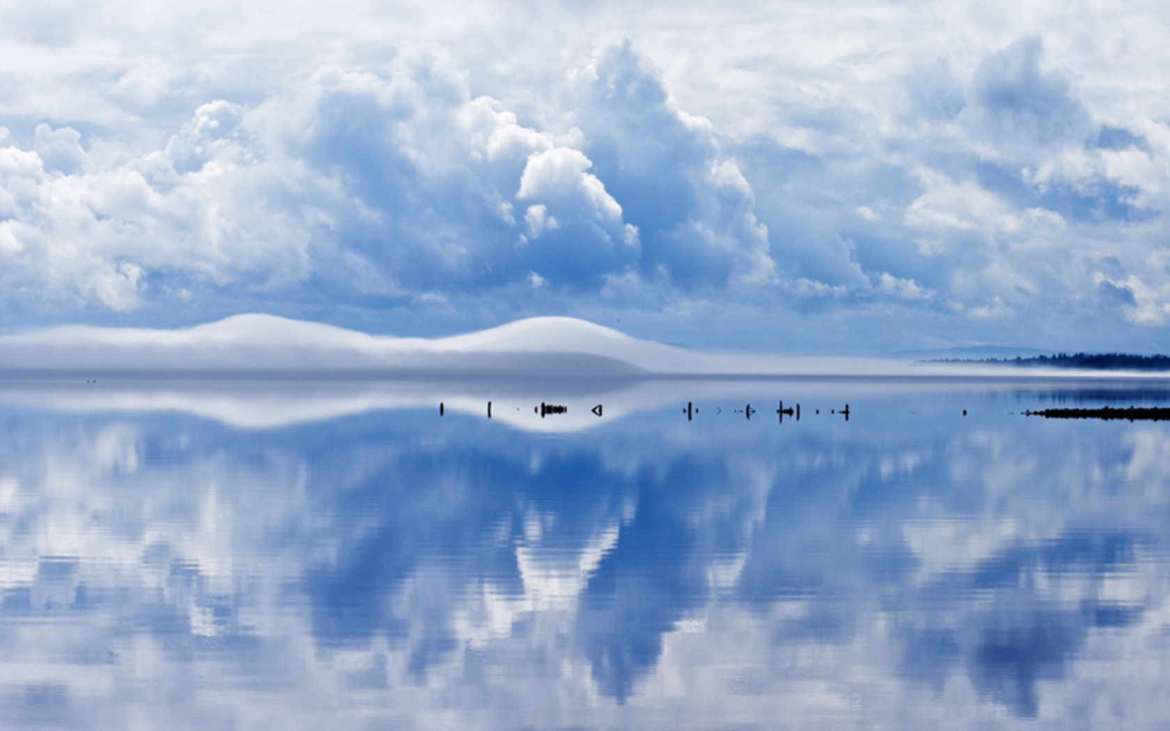 Download Nature Reflection Wallpaper