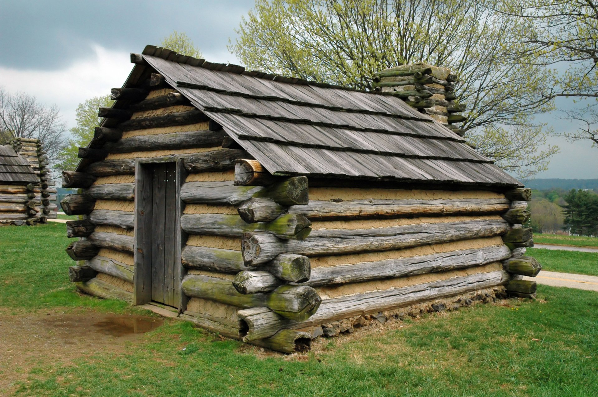 Download Man Made Cabin HD Wallpaper | 3008x2000 | Wallpaper Abyss