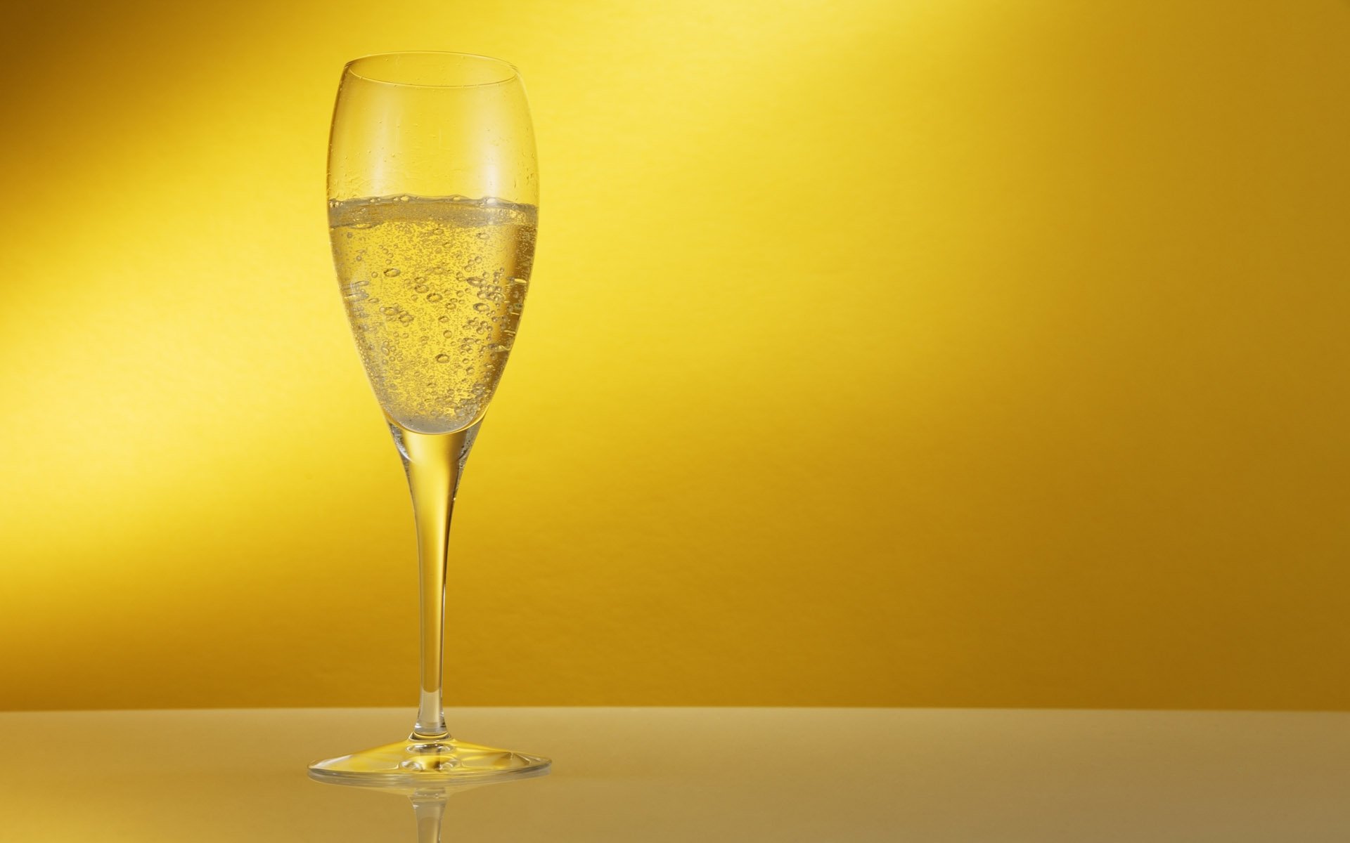 Elegant Champagne Celebration HD Wallpaper | 1920x1200 | Wallpaper Abyss