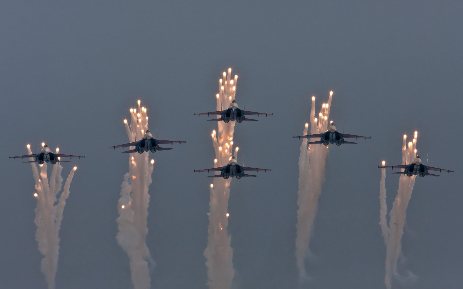 Download Military Air Show HD Wallpaper | 2560x1600 | Wallpaper Abyss