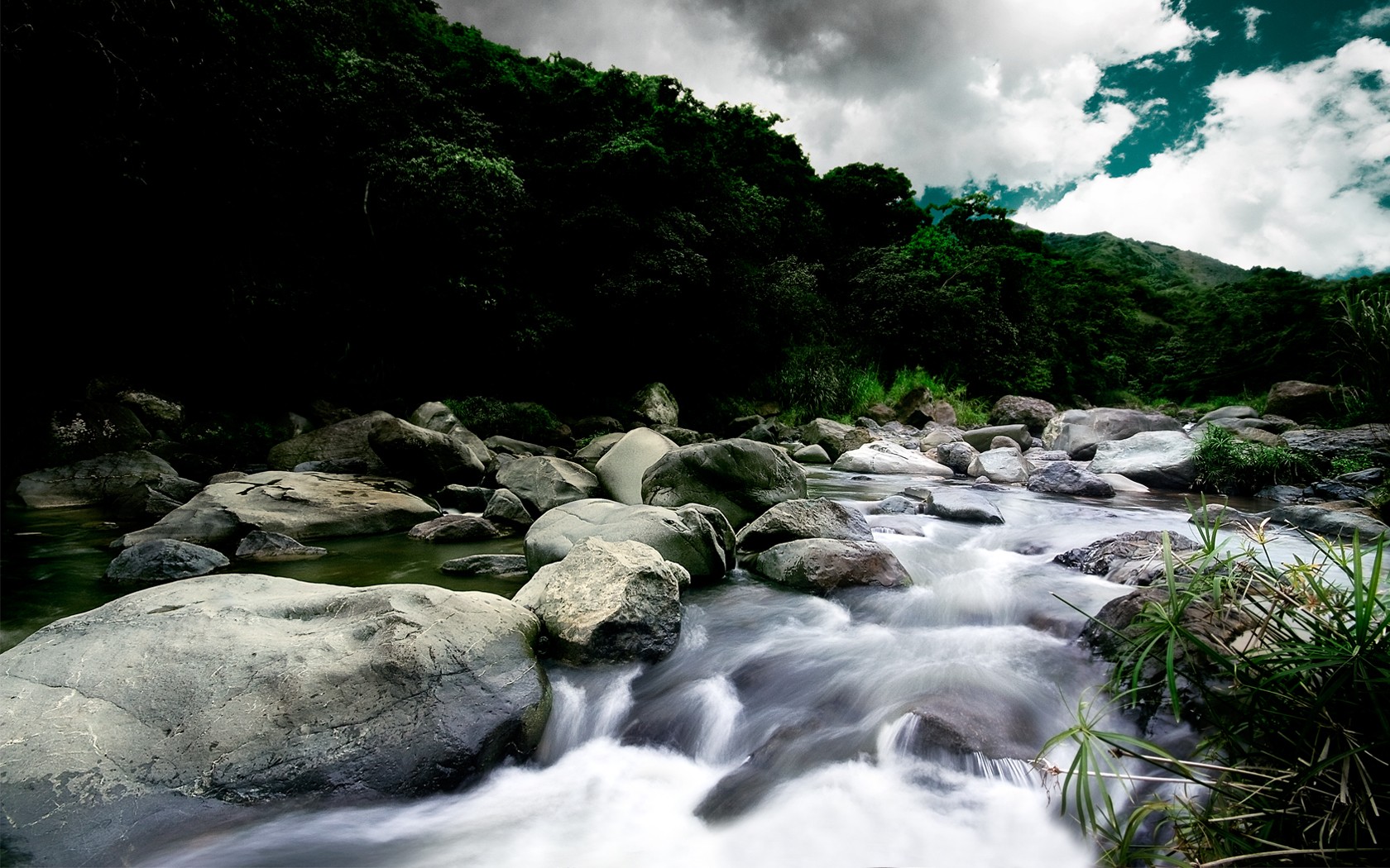 Download Nature River Wallpaper