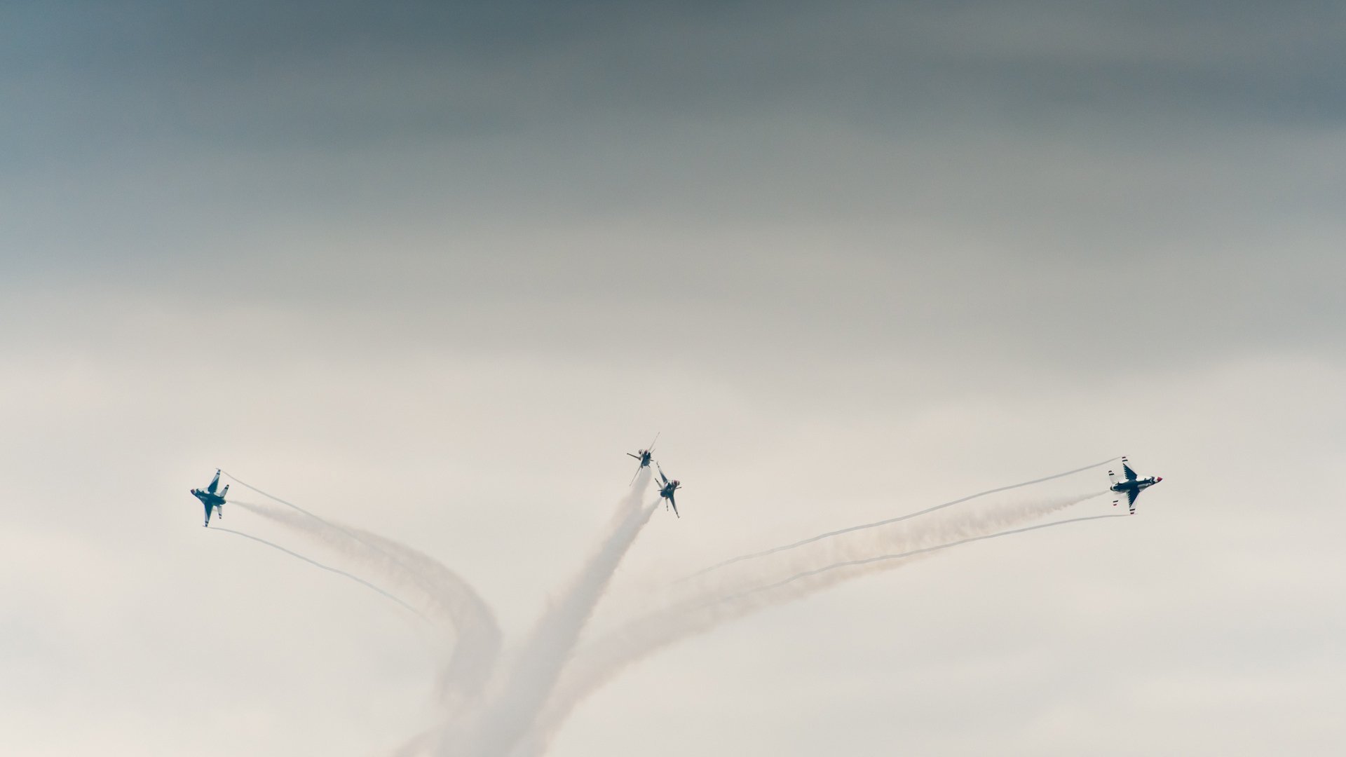 Download Military Air Show HD Wallpaper