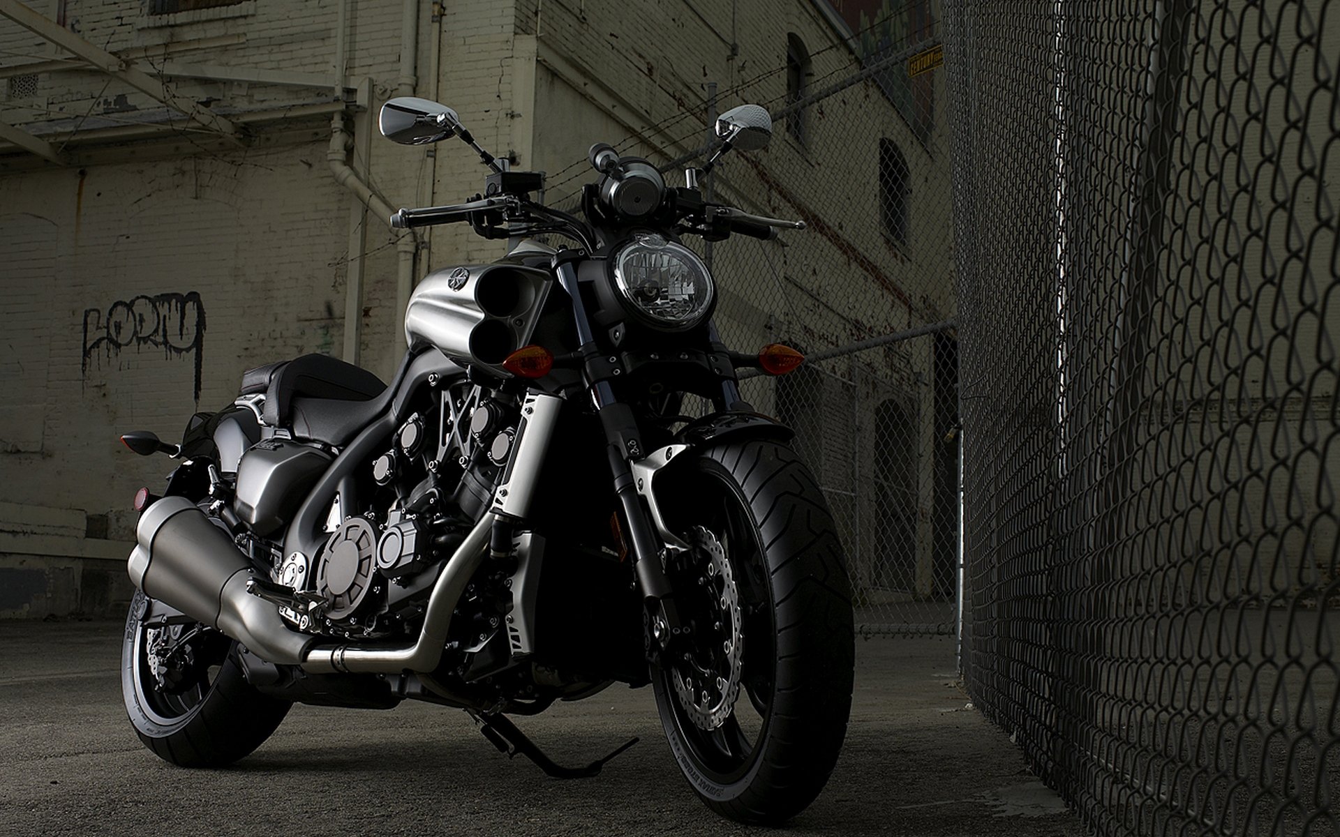 Download Vehicle Yamaha V-Max HD Wallpaper