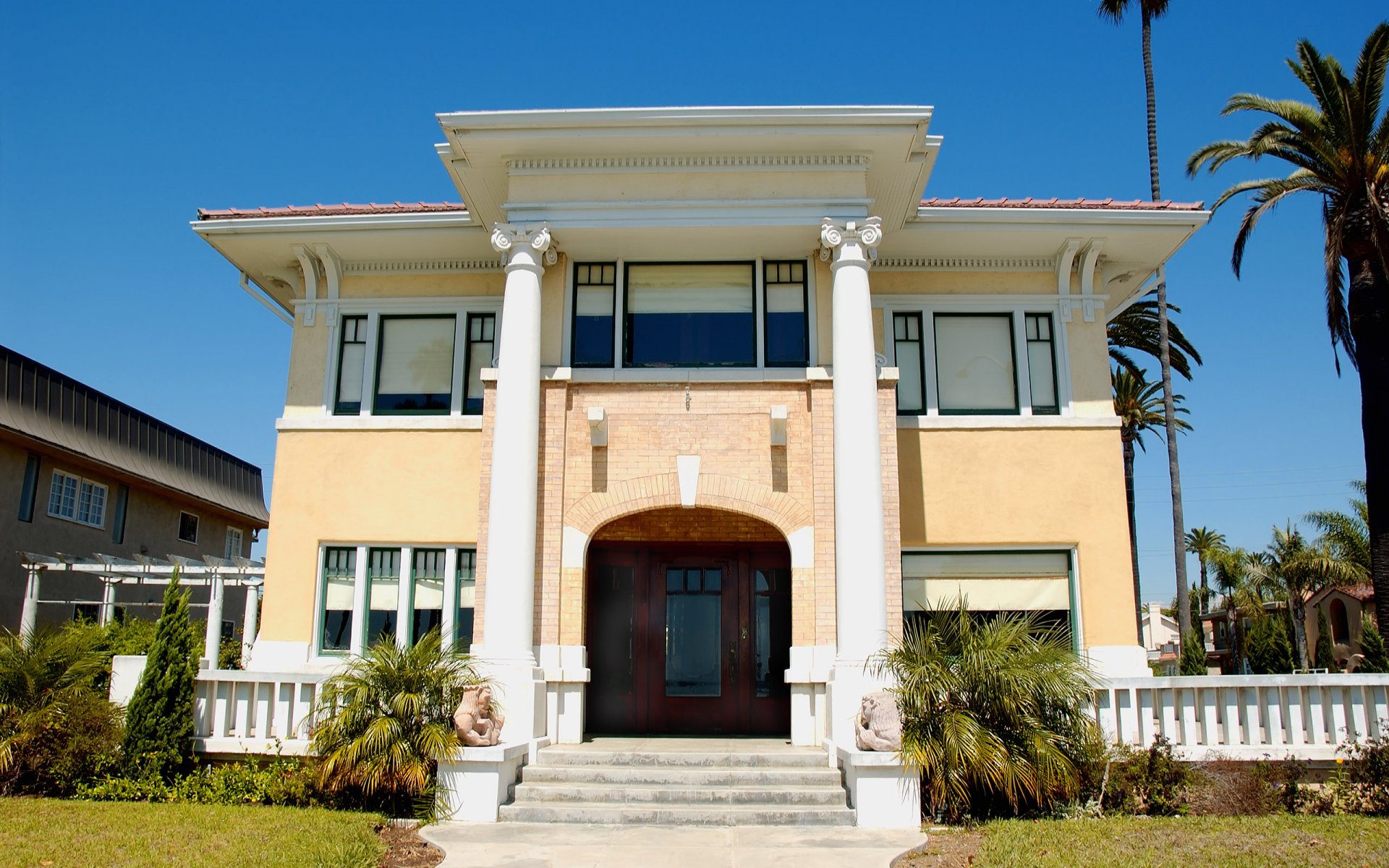 Elegant Villa Masterpiece: Stunning HD Man-Made Architectural Beauty