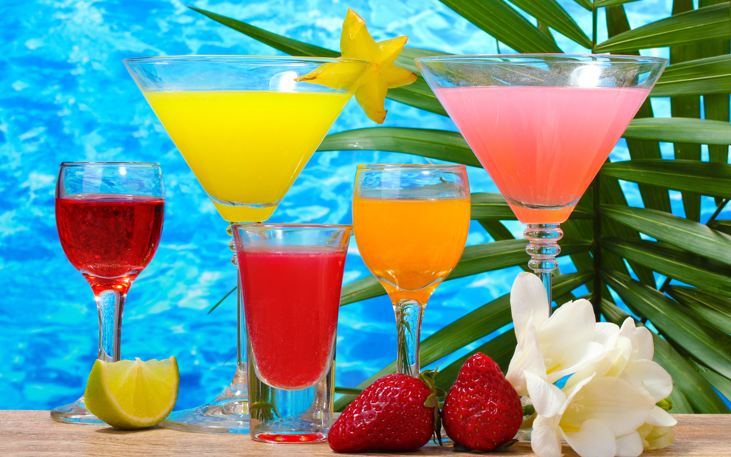 Tropical Cocktail Vibes: Refreshing Food & Drink HD Wallpaper