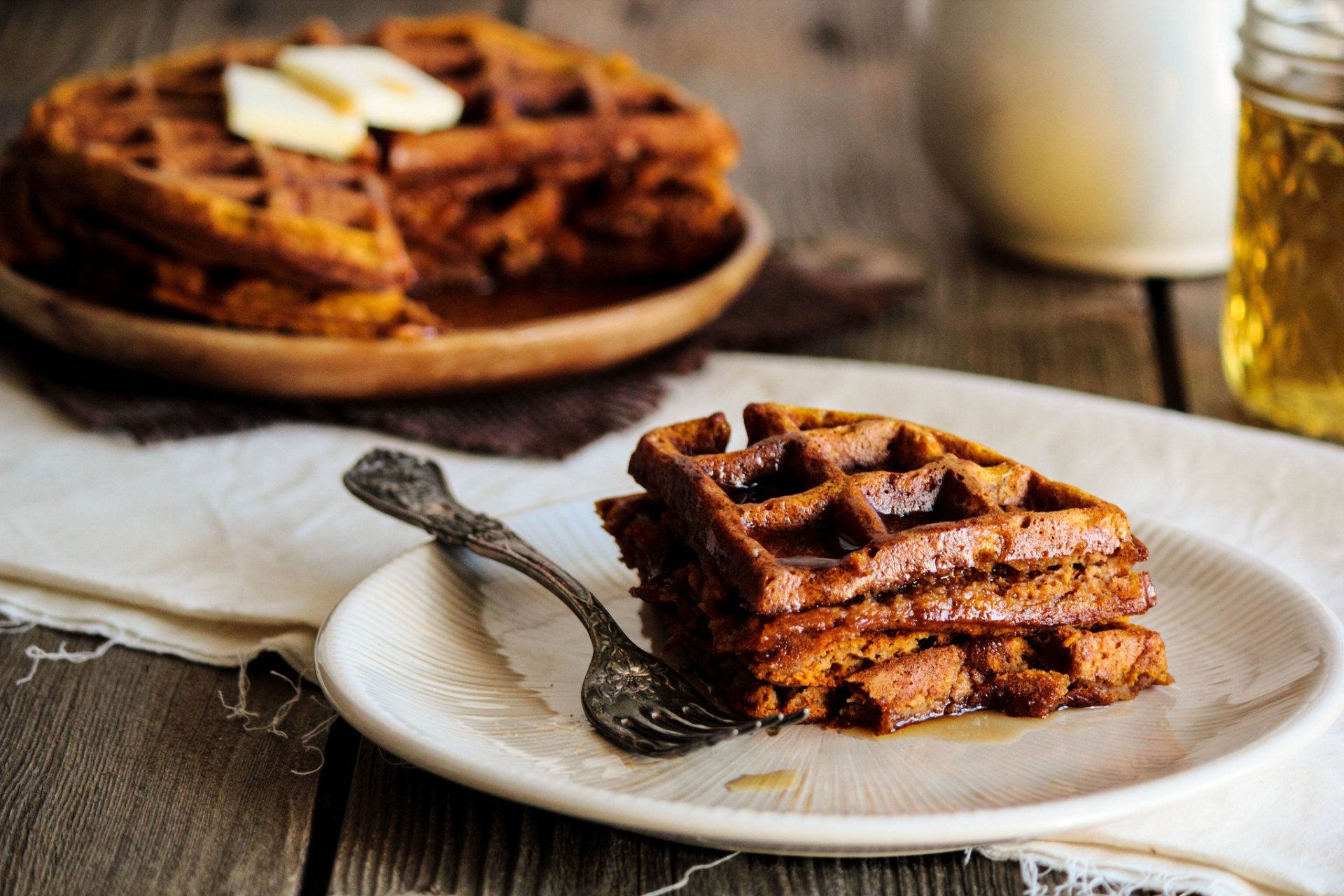 Delicious HD Waffle Delight: A Perfect Foodie Treat